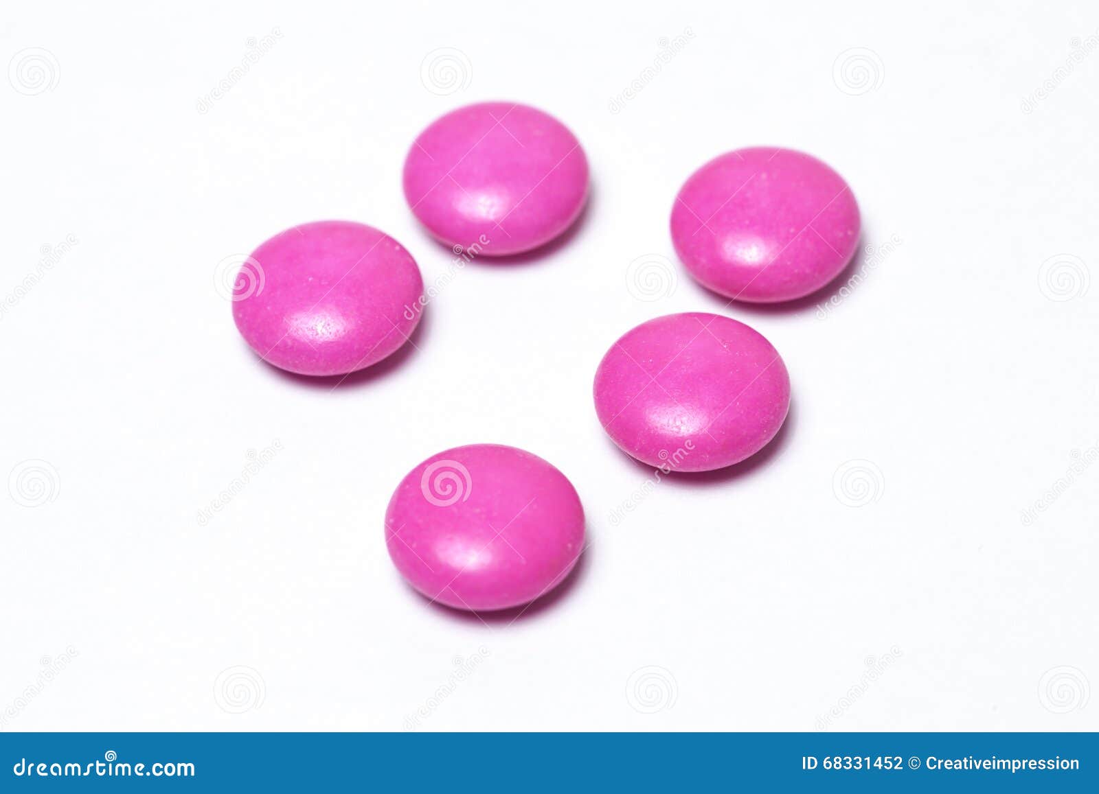 Rosa Tabletten stockfoto. Bild von pharmazeutisch, boulevardblatt ...