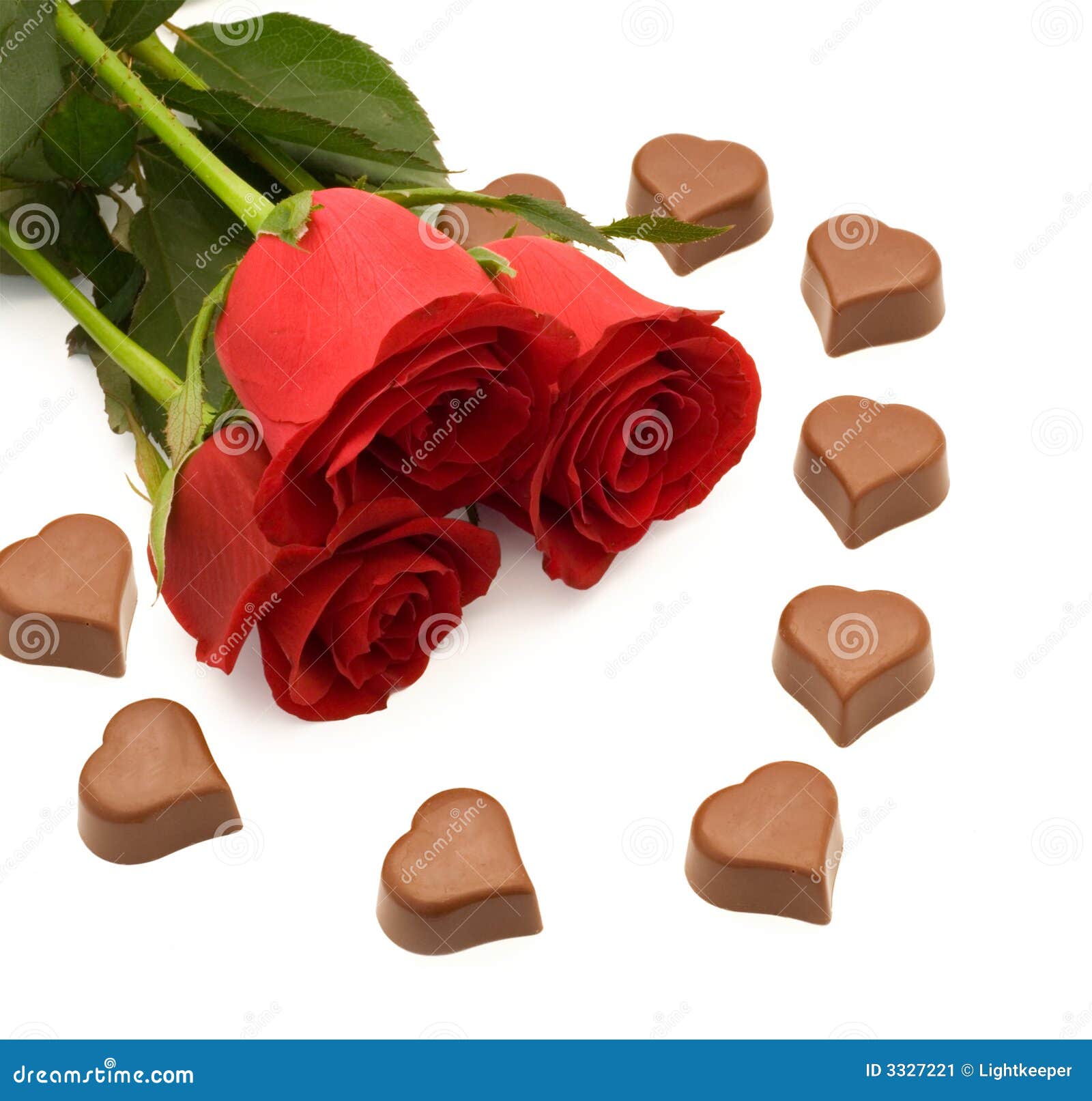 Rosas y chocolate imagen de archivo. Imagen de chocolate - 3327221