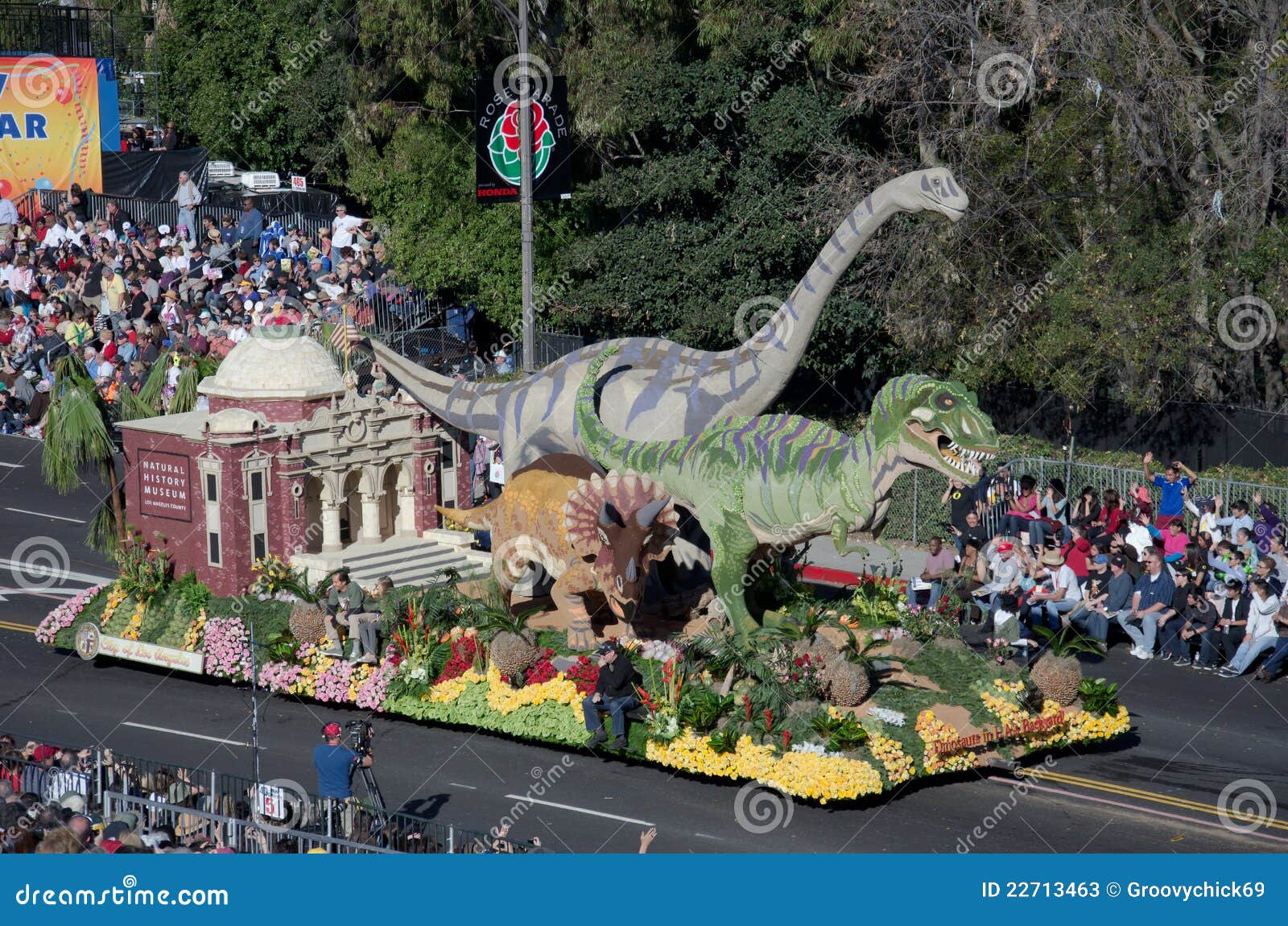 Rose Parade Float Dinosaurs Stock Photos - Free & Royalty-Free Stock ...