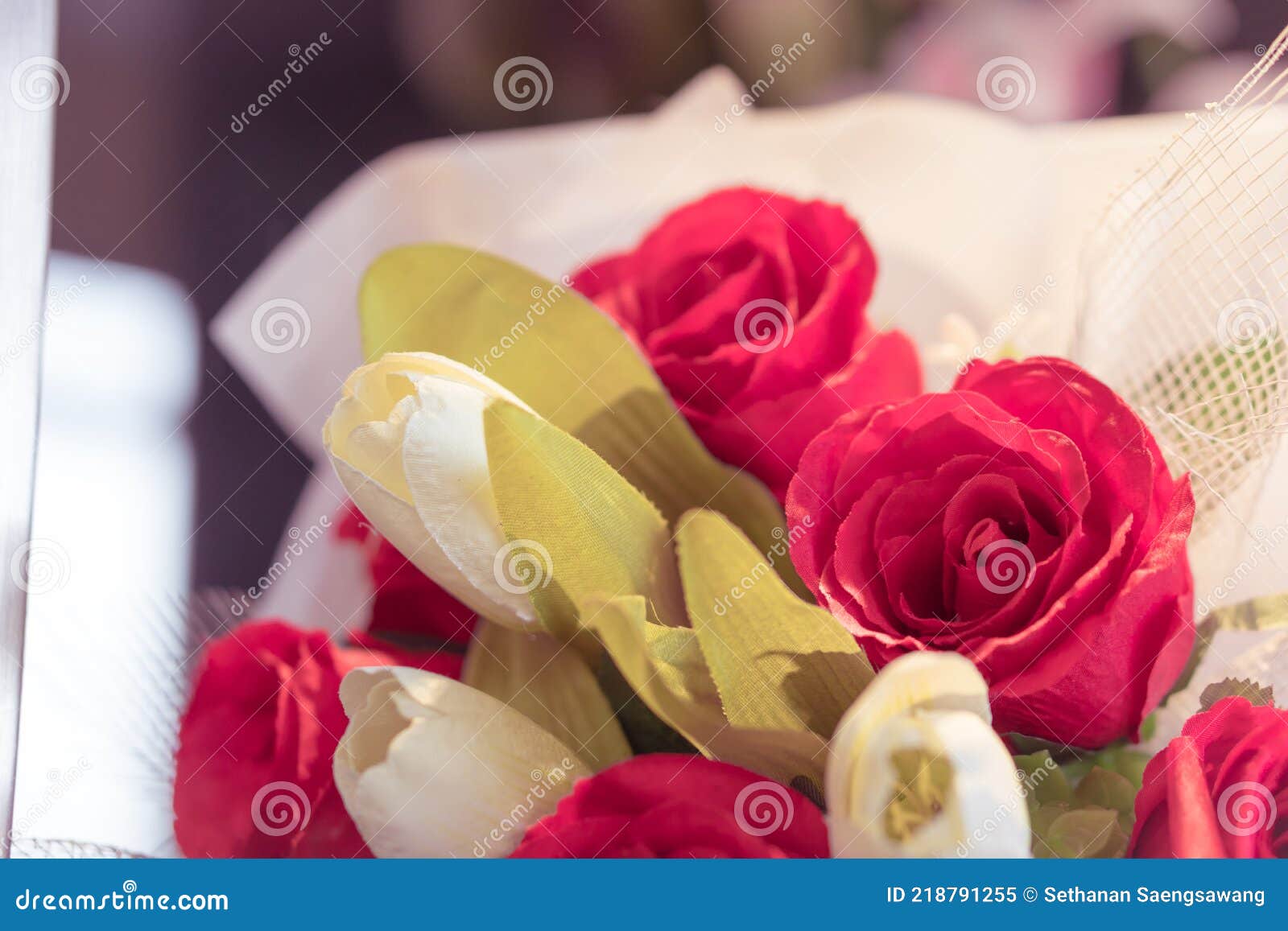 Rose Flower Bouquet on the Table Stock Image - Image of beautiful ...