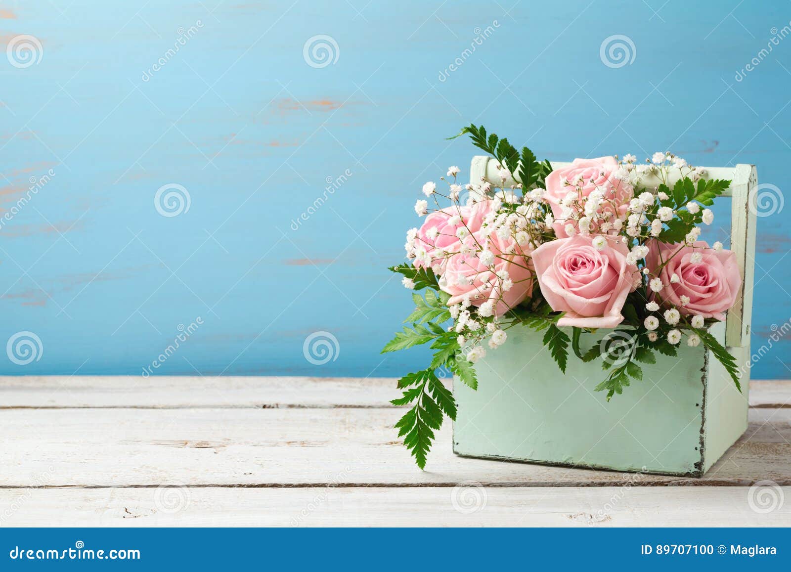 Rose Flower Bouquet in Wooden Box on Table Stock Photo - Image of ...