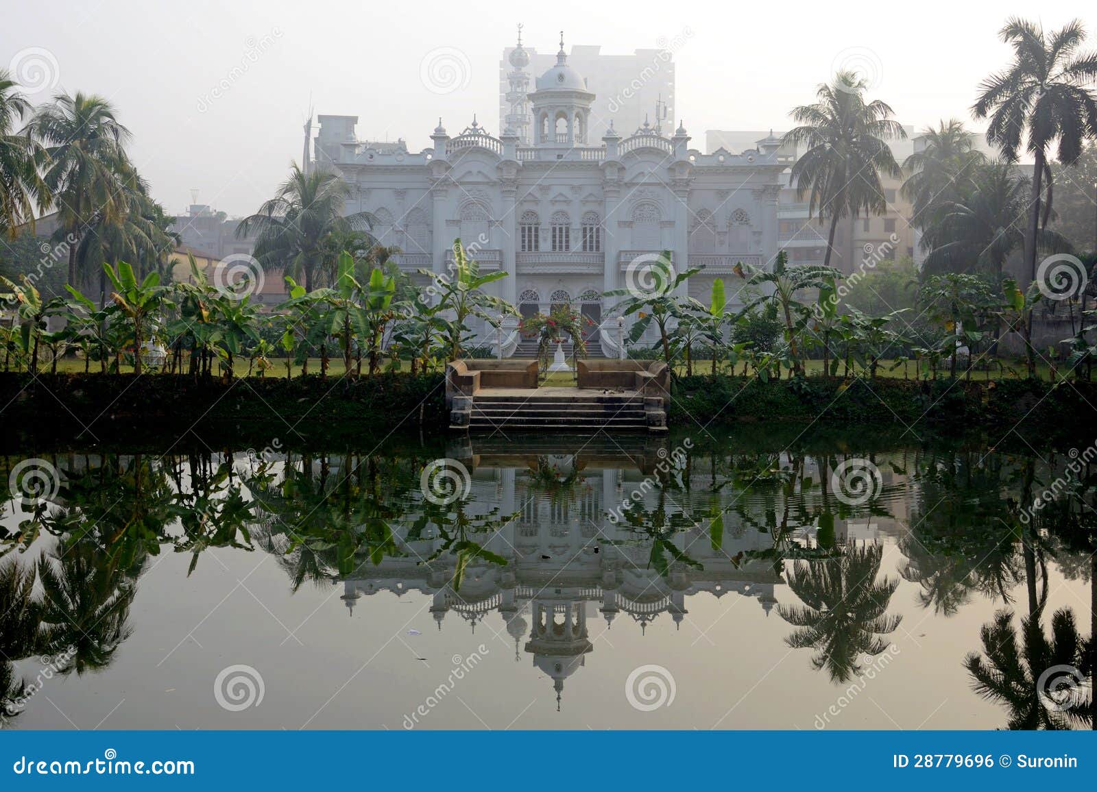 Rose Garden Palace stock photo. Image of garden, rose - 28779696