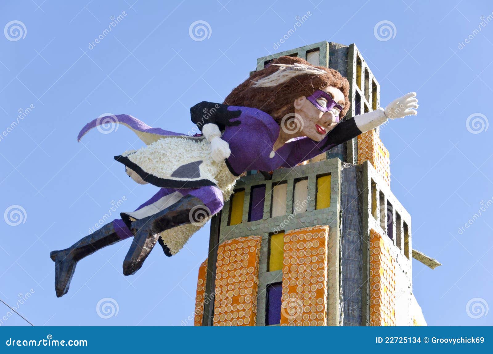 Rose Parade Float With Female Figure Editorial Photo | CartoonDealer ...