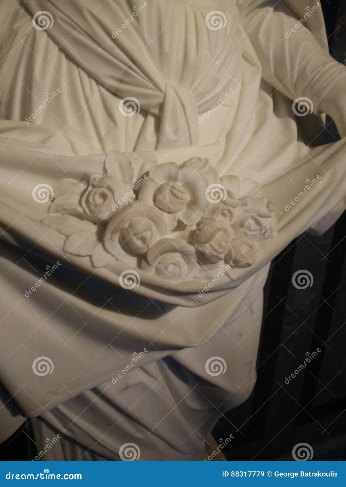 Roses stock image. Image of vienna, statue, roses, beautiful - 88317779