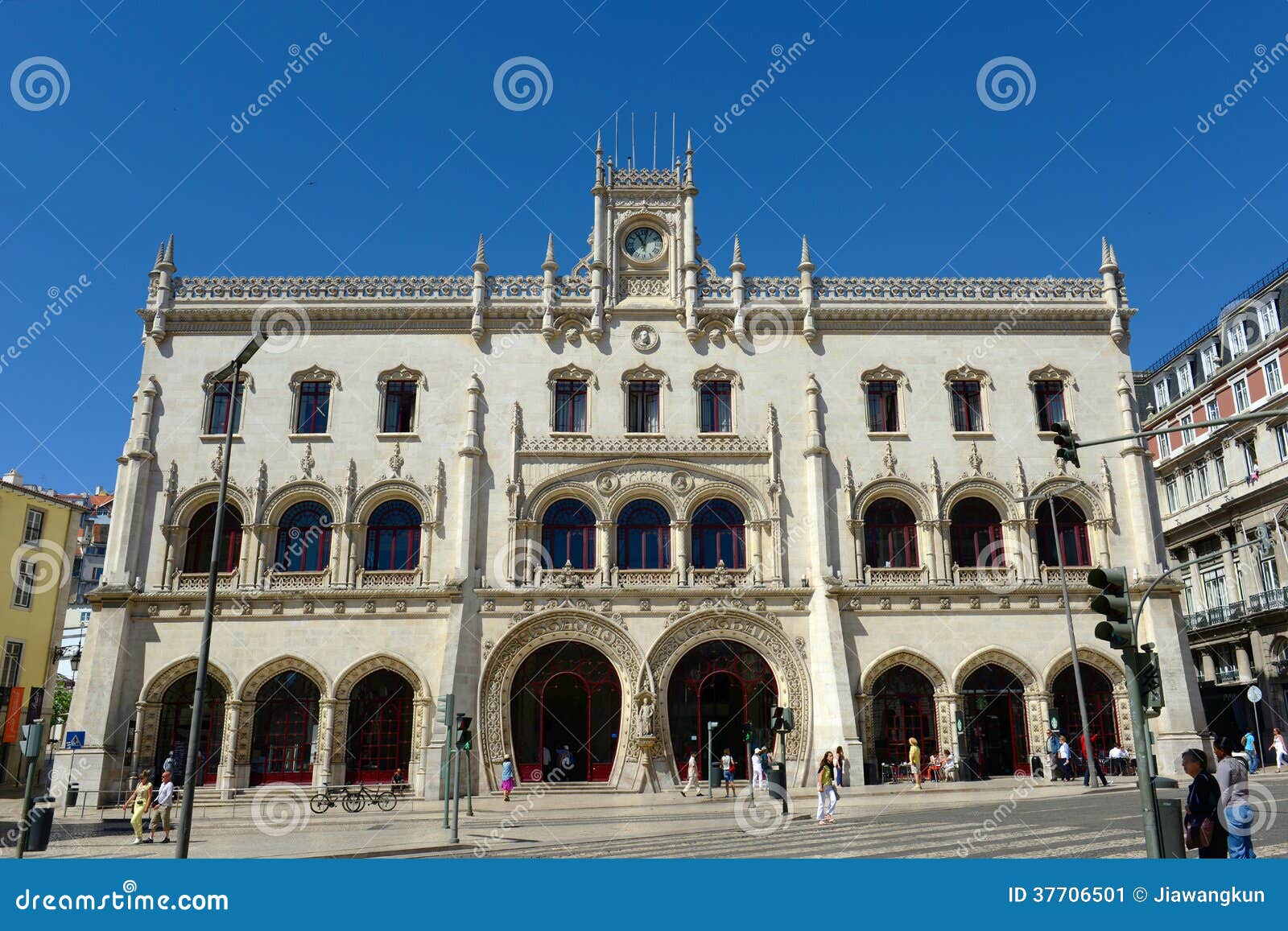 Rossio Train Station, Lisbon, Portugal Editorial Photo - Image of ...