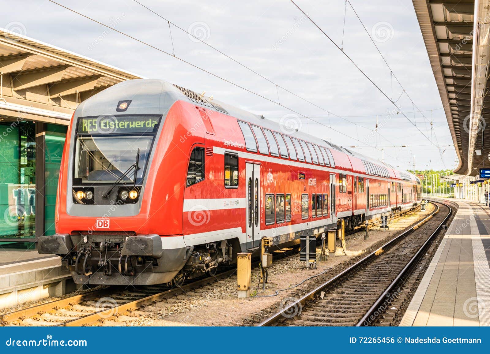 ROSTOCK - MAY 29, 2016: Regional Train in Germany Editorial Photo ...