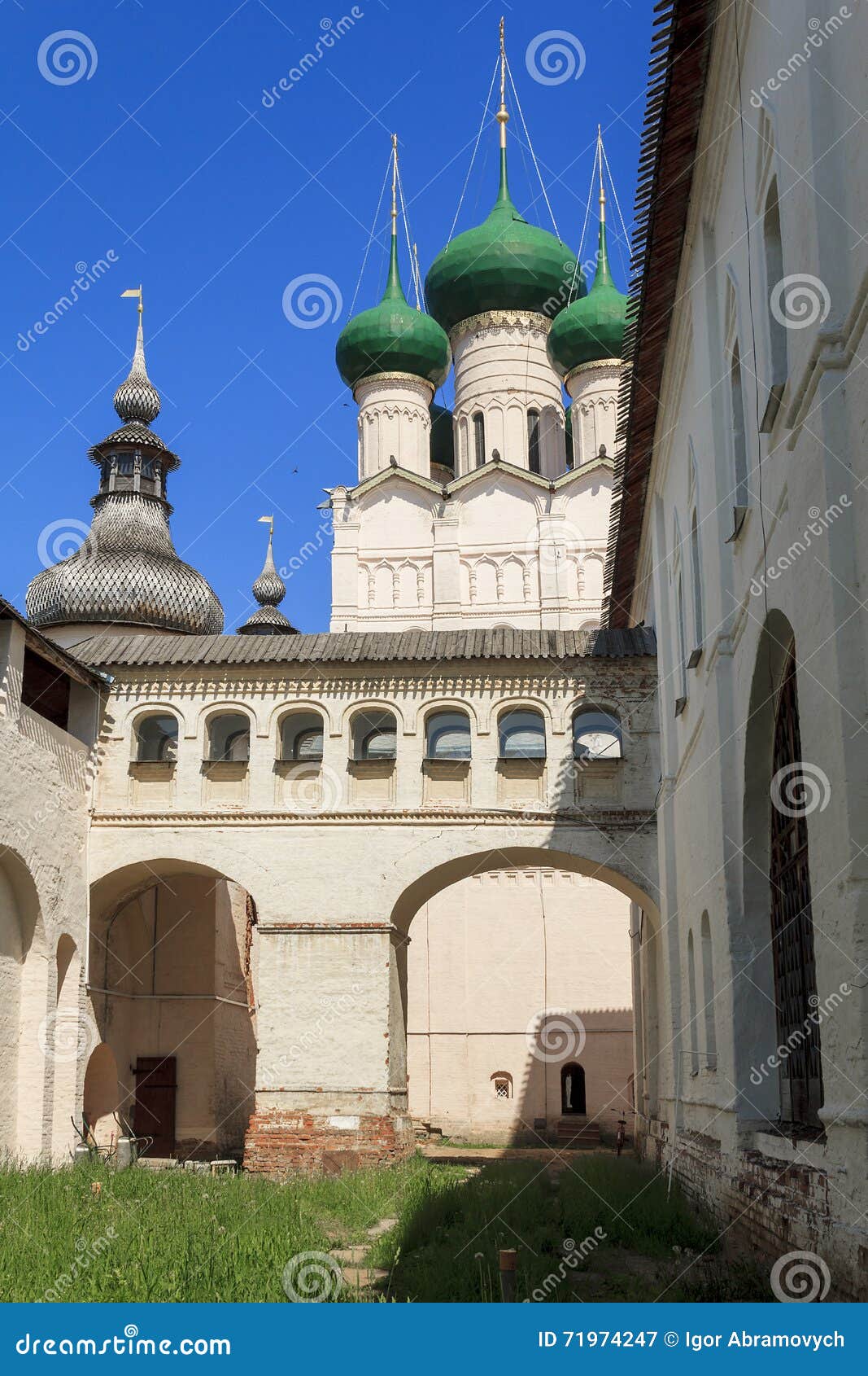 Rostov Kremlin inside editorial photography. Image of kremlin - 71974247