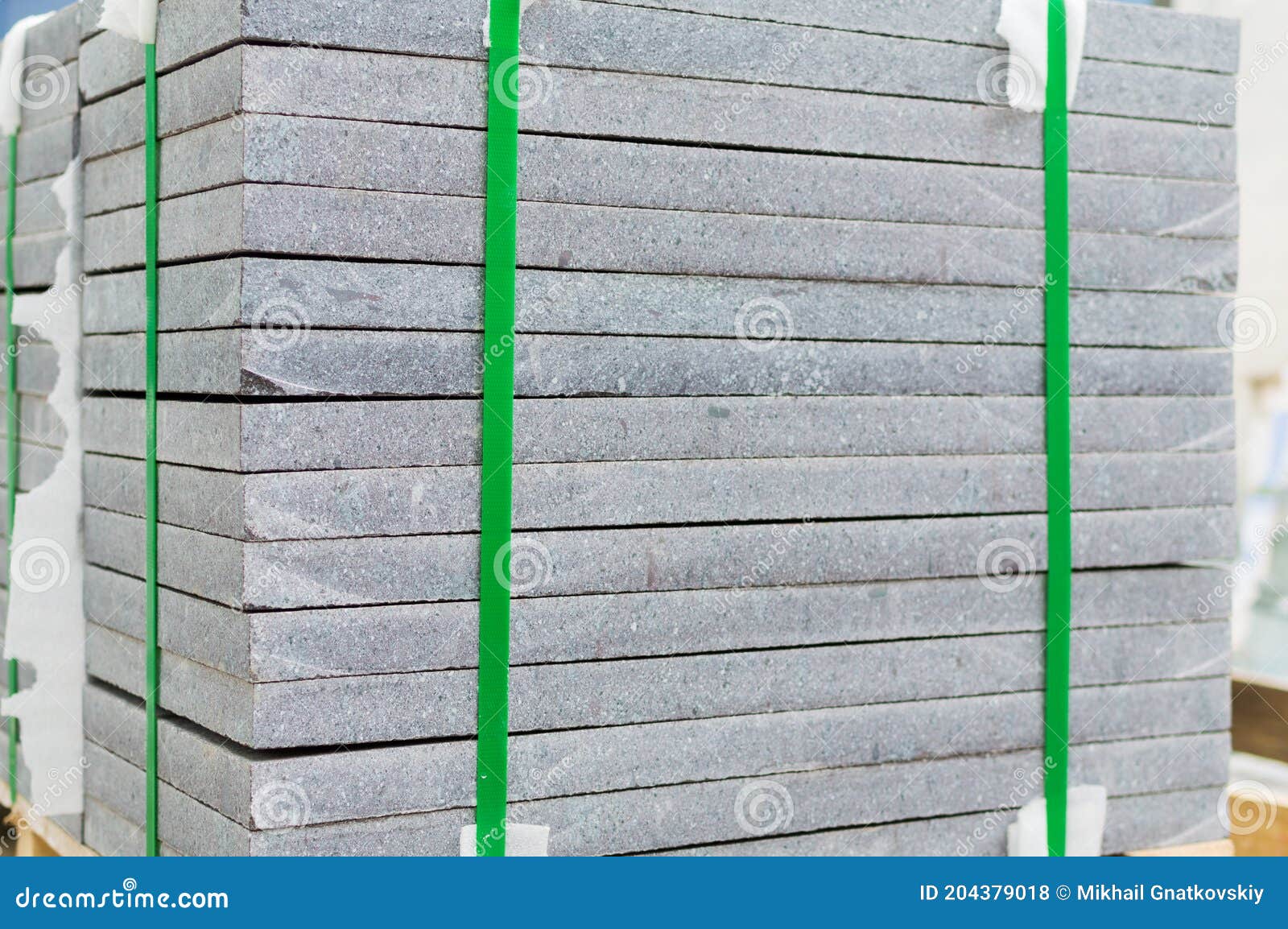 Complex Granite Slabs Packed by Plastic Stripes on Wooden Pallet Stock ...