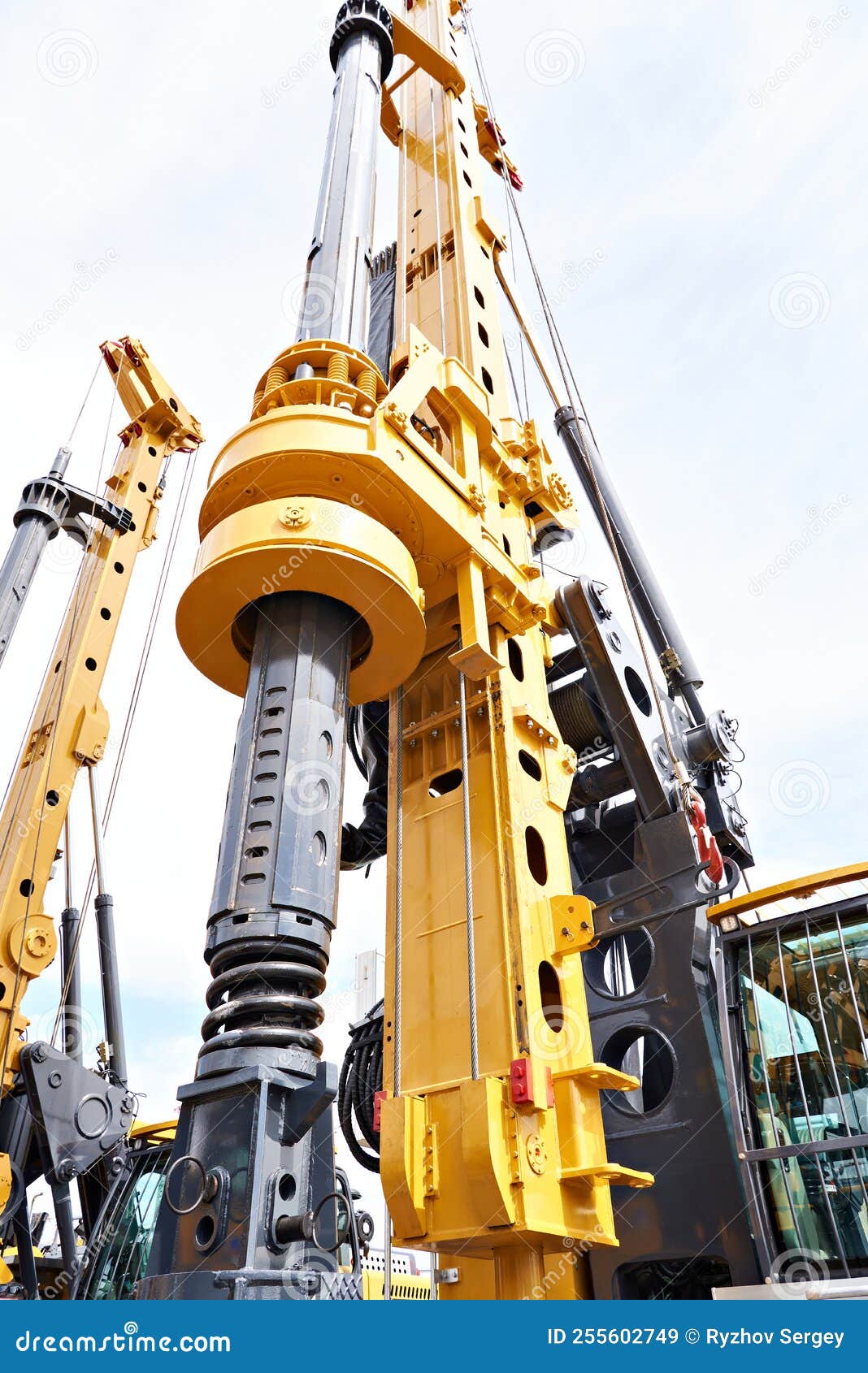 Rotary Drilling Rigs And Crane Stock Photography | CartoonDealer.com ...