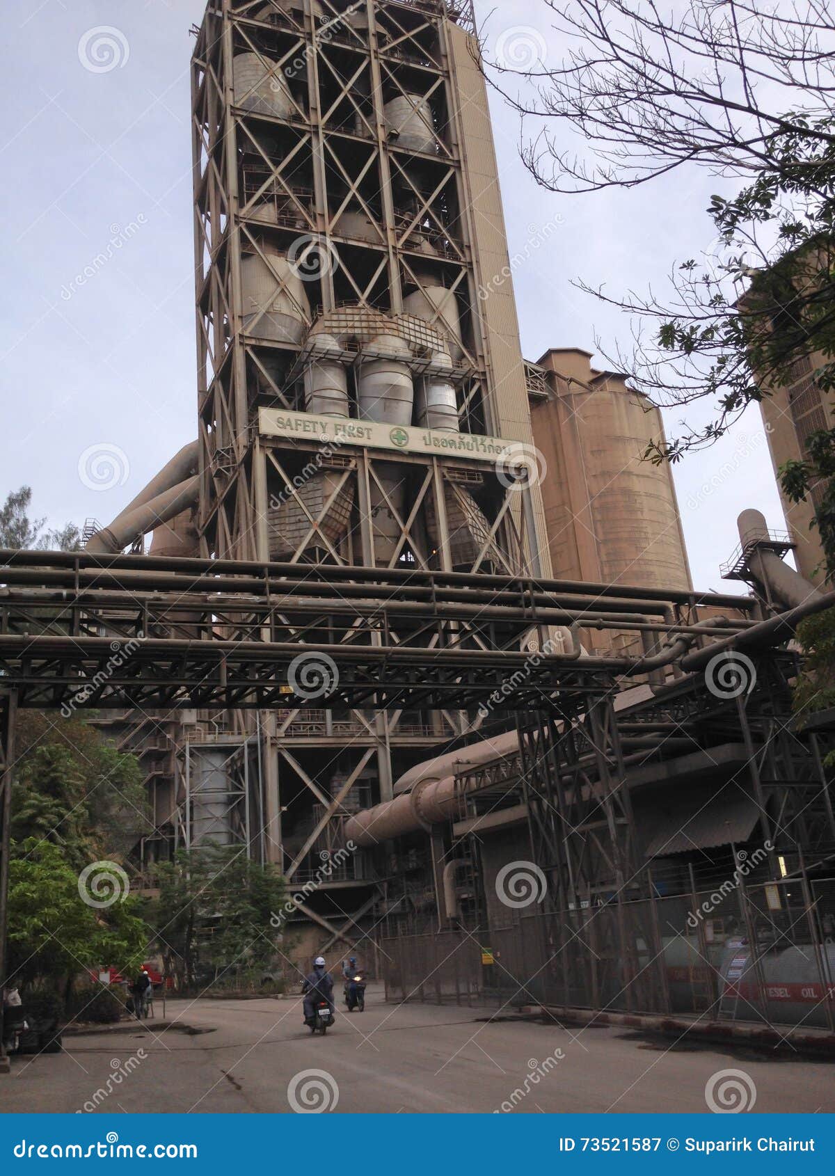 Rotary kiln section editorial photography. Image of processing - 73521587