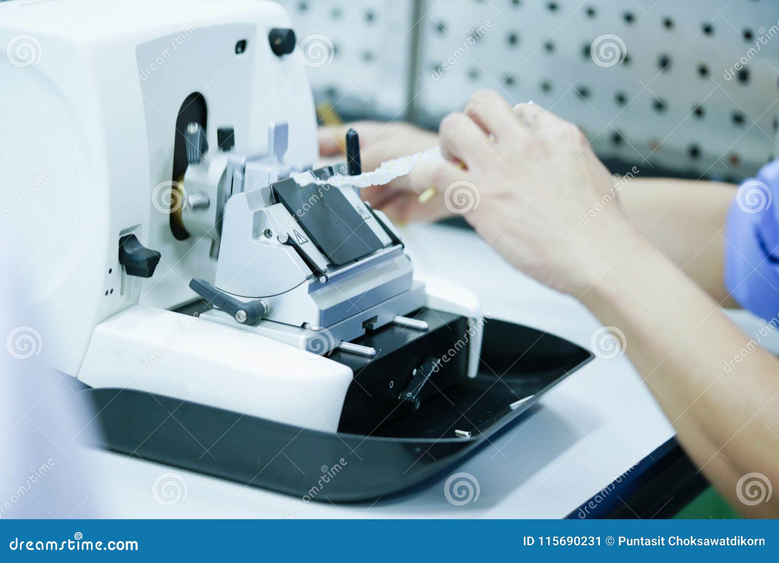 Rotary Microtome Section for Diagnosis in Pathology Make Microscope ...