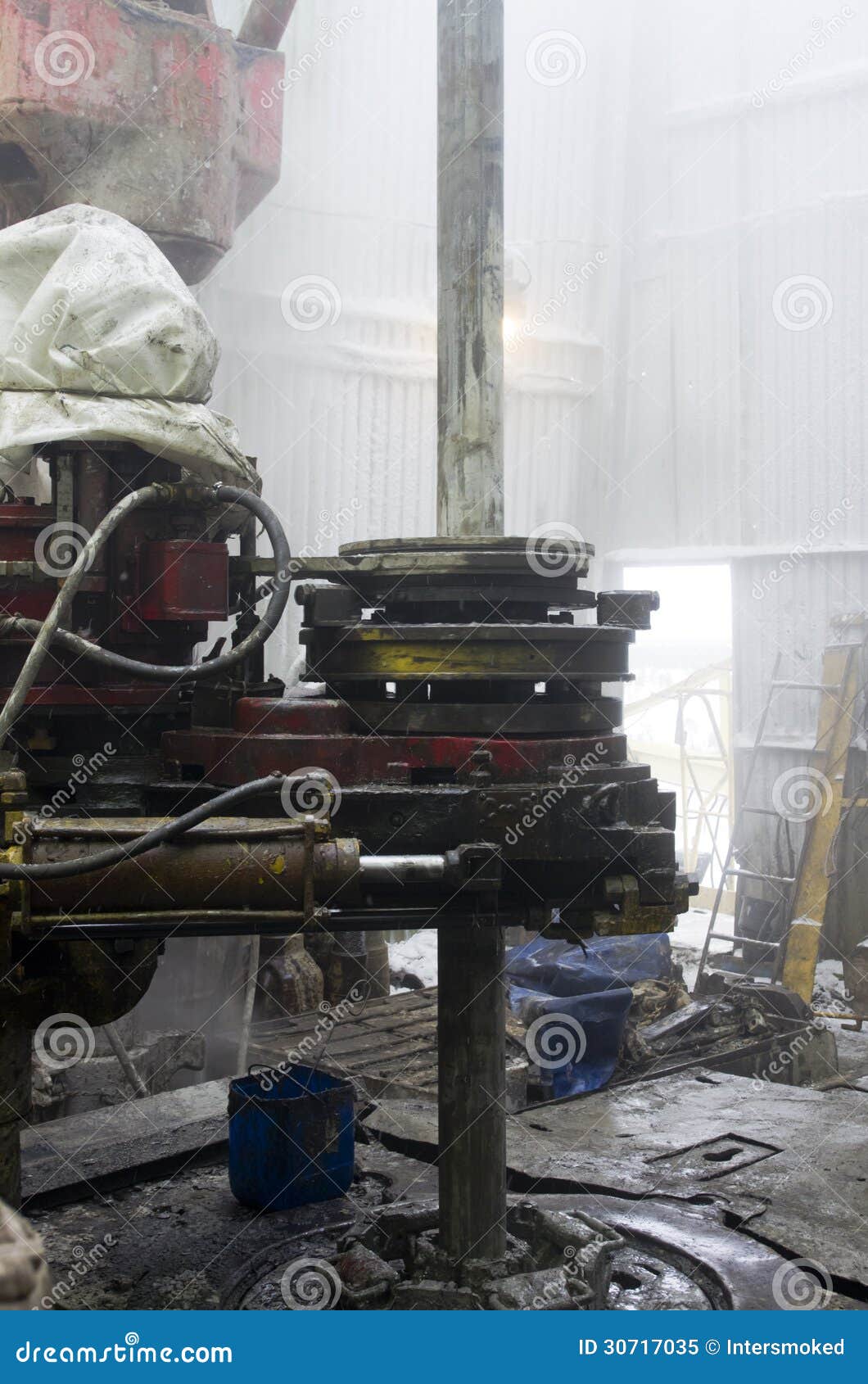 Rotary table - drilling stock image. Image of land, tools - 30717035