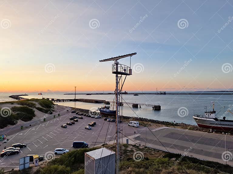 Rotating Phased Array Antenna for Marine Radar Stock Image - Image of ...
