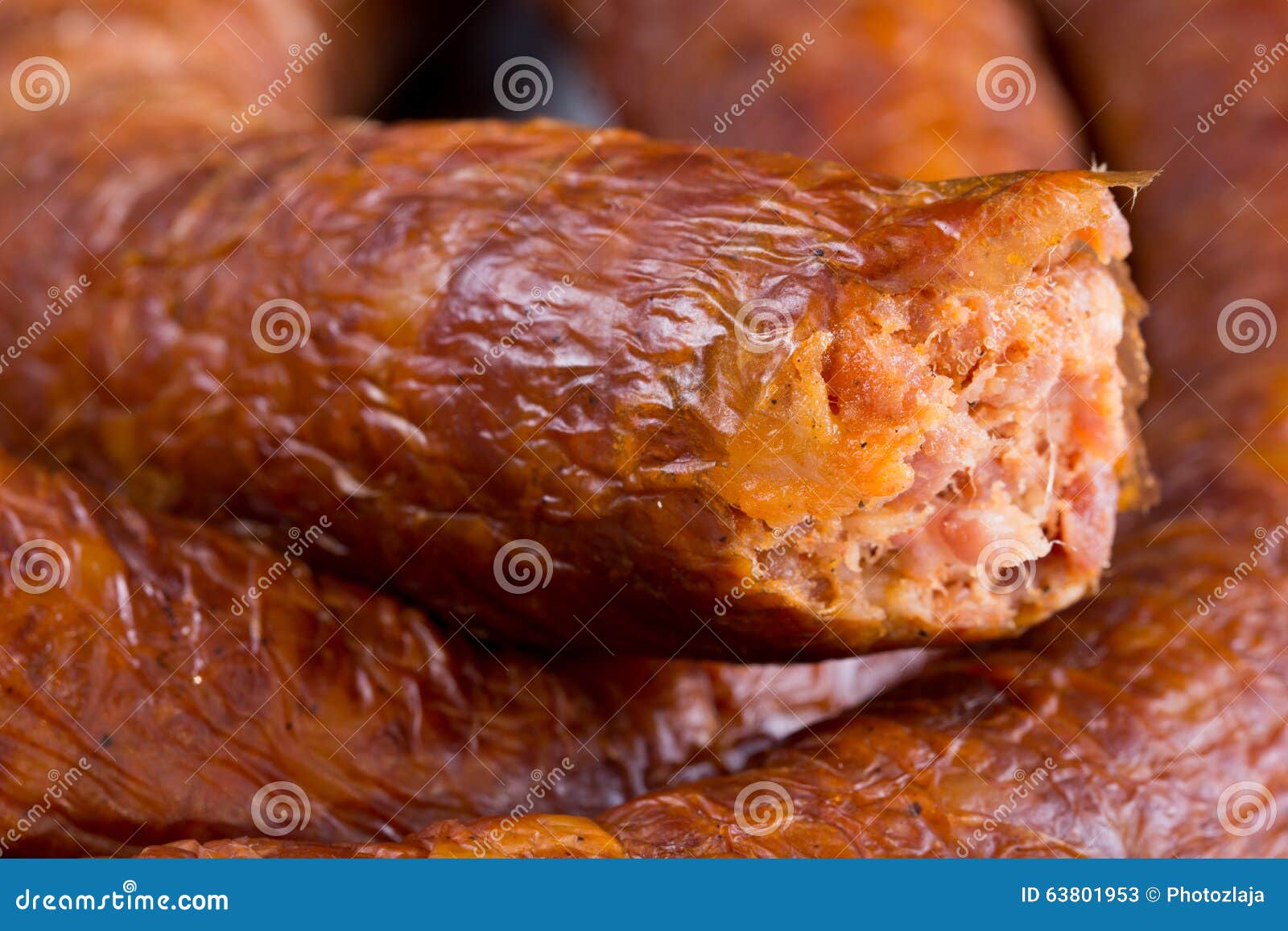 Rote Selbst Gemachte Wurst Der Nahen Ansicht Stockbild - Bild von ...