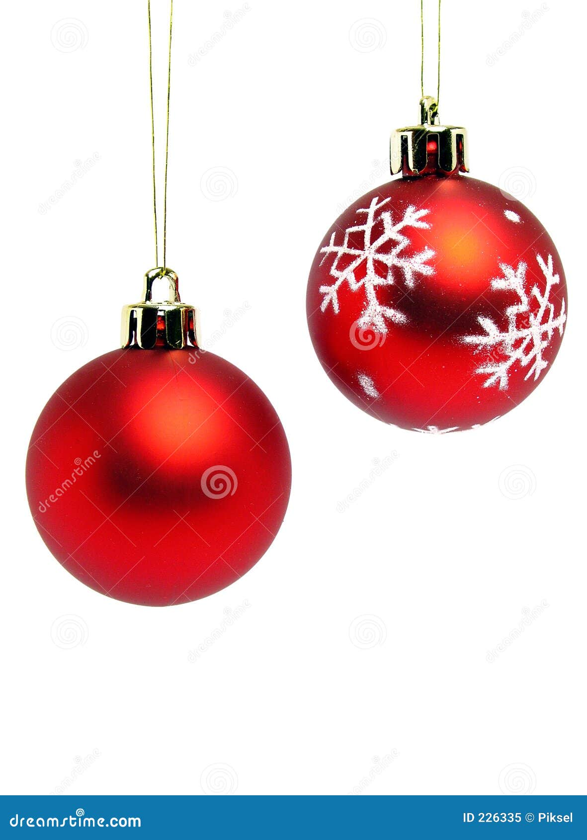 Rote Weihnachtskugeln stockbild. Bild von winter, zwei - 226335