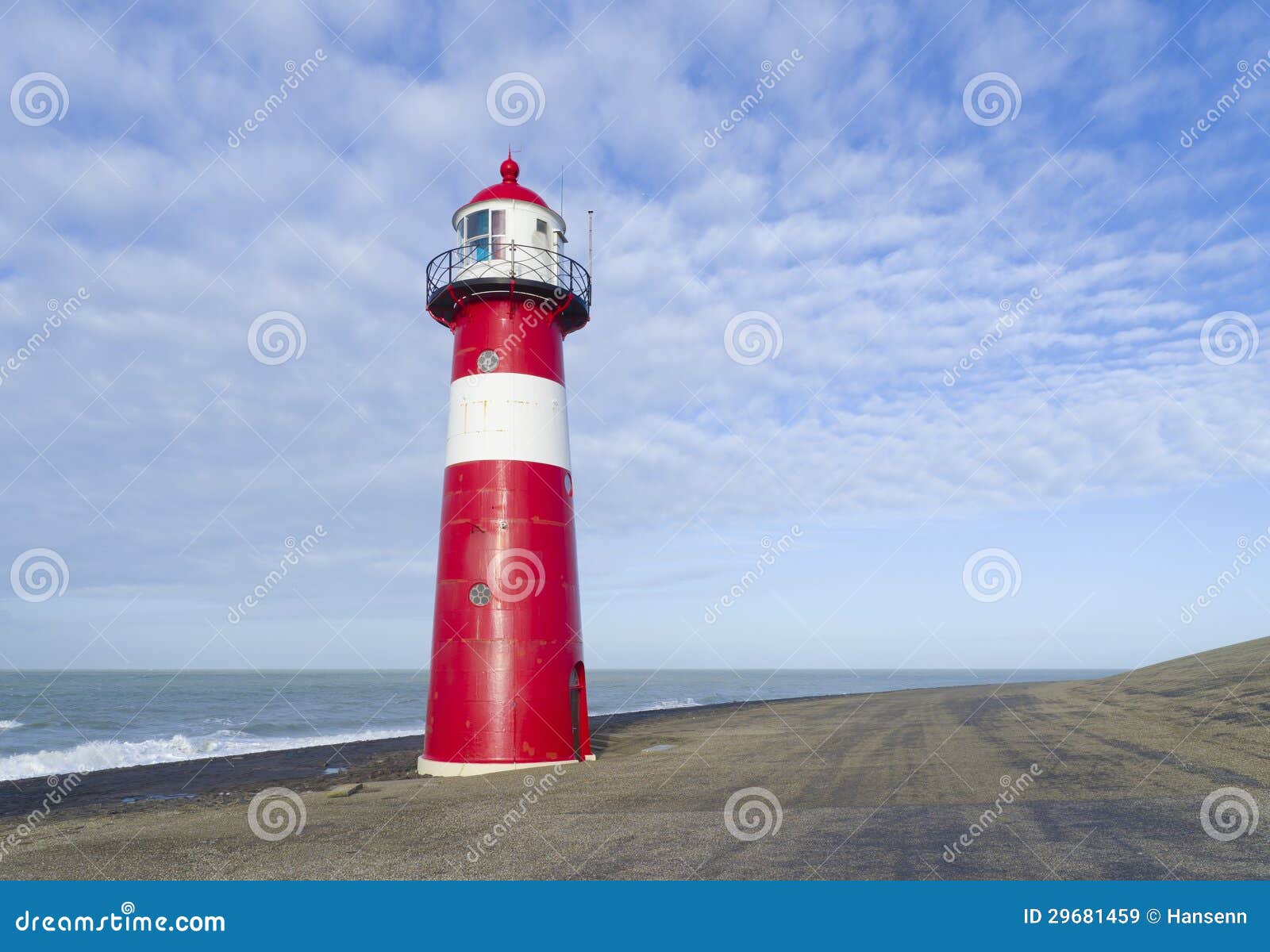 Roter Leuchtturm stockbild. Bild von einsam, gebäude - 29681459