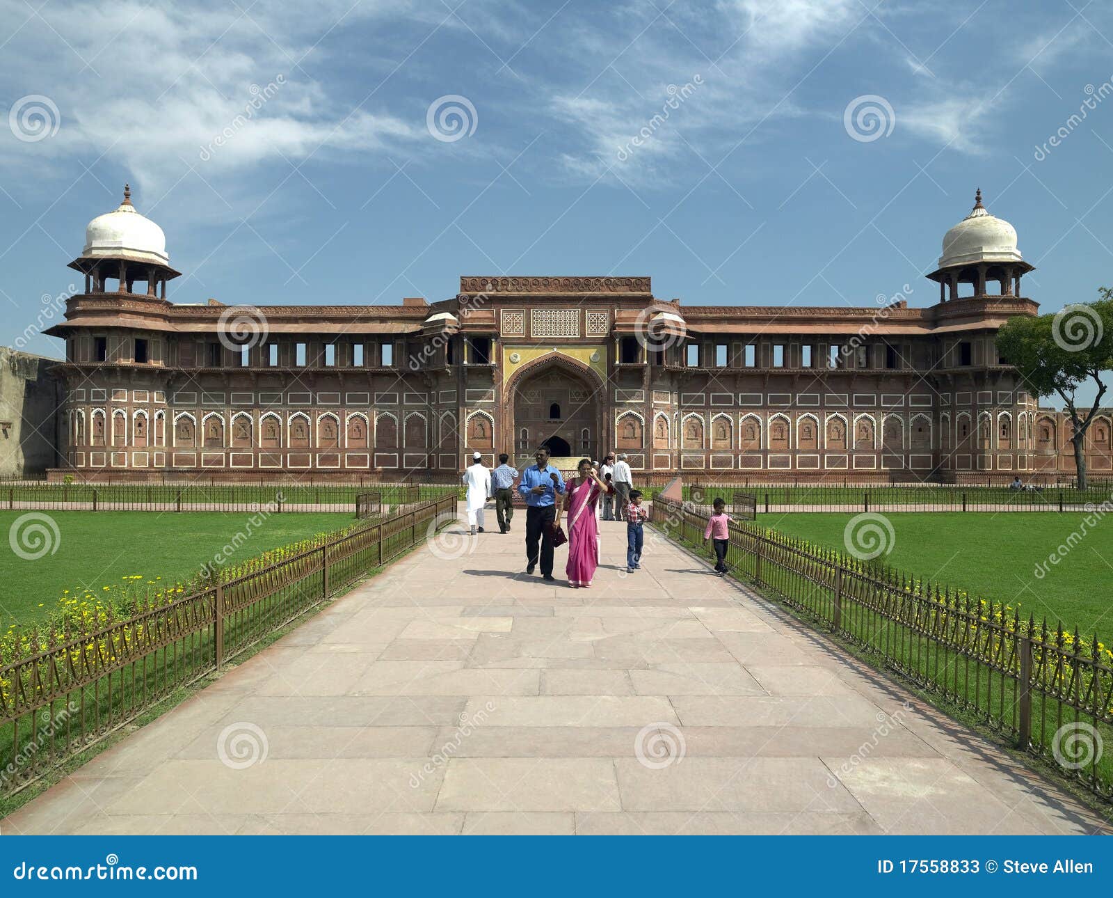 Rotes Fort - Agra - Indien redaktionelles stockfoto. Bild von agra ...