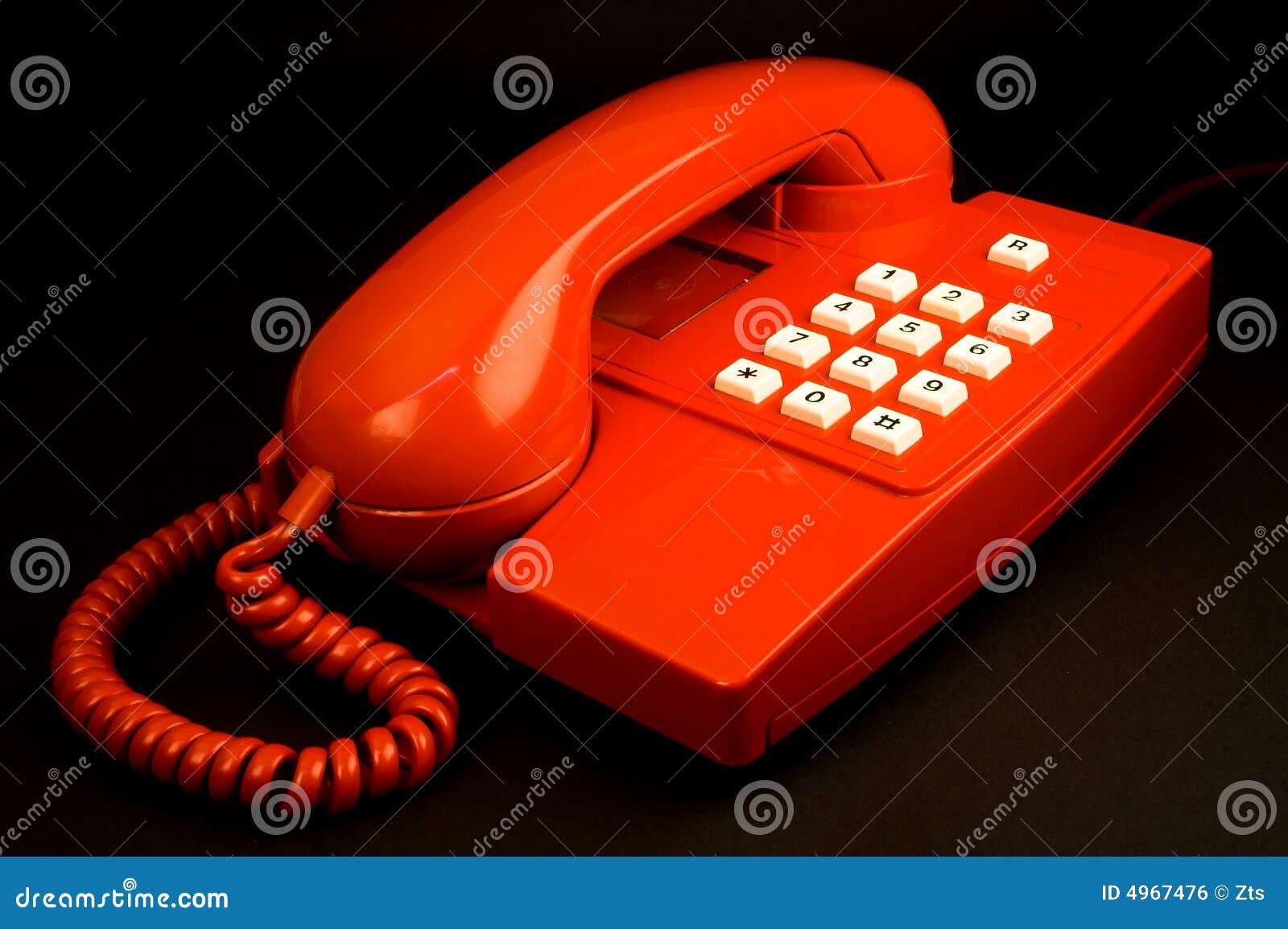 Rotes Telefon stockfoto. Bild von kommunizieren, umgearbeitet - 4967476
