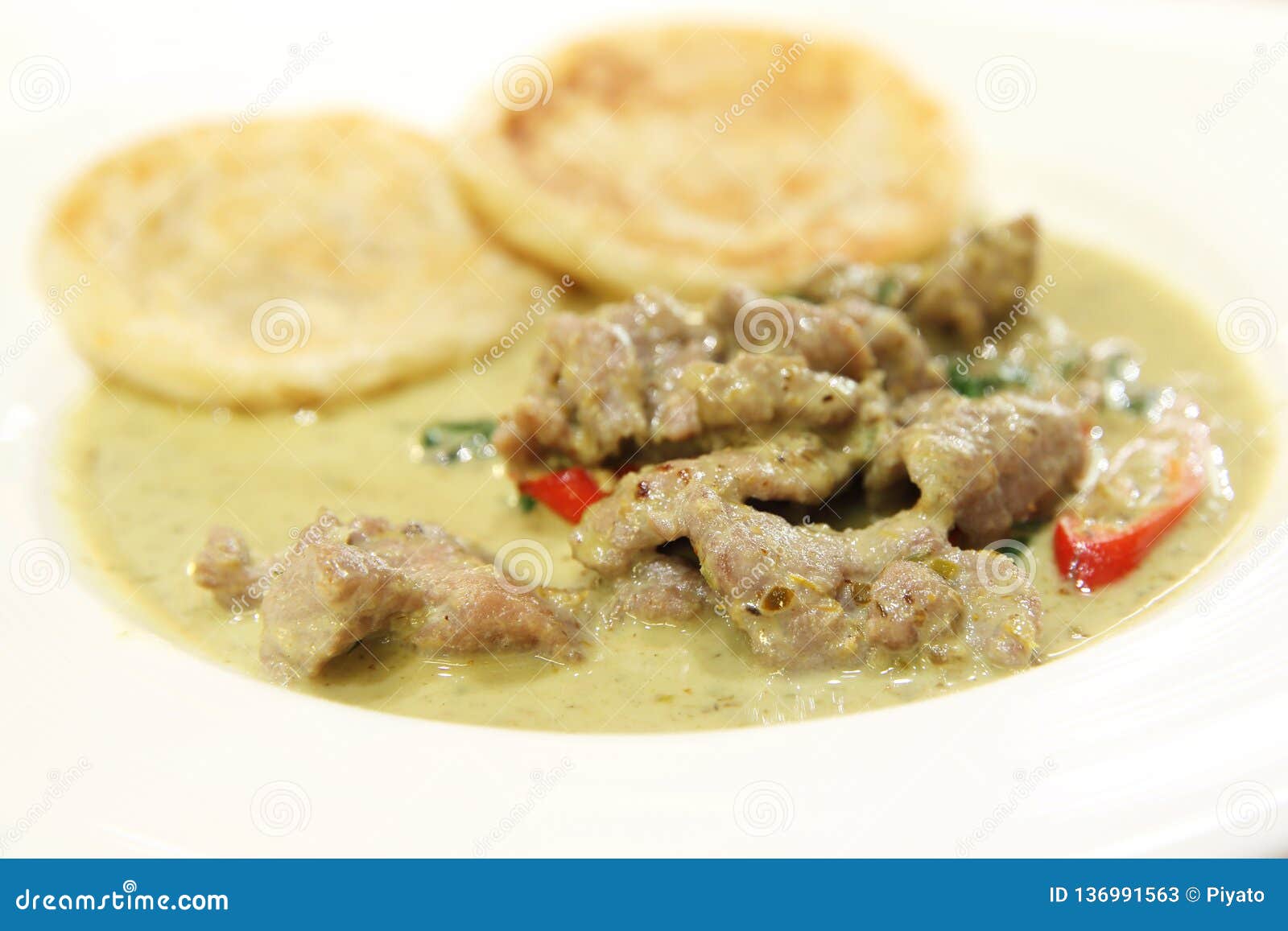 Roti with beef green curry stock image. Image of curry - 136991563