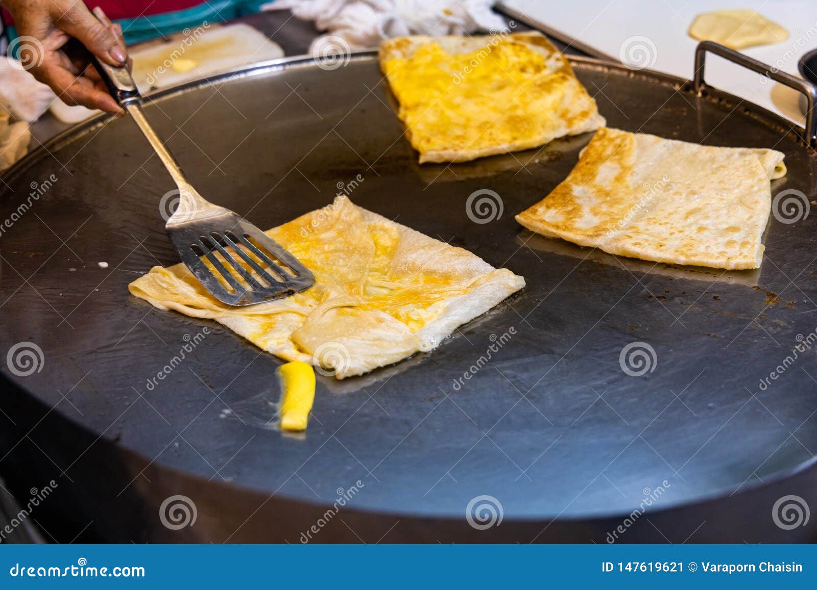 Roti Making, Roti Thresh Flour By Roti Maker With Oil. Indian ...