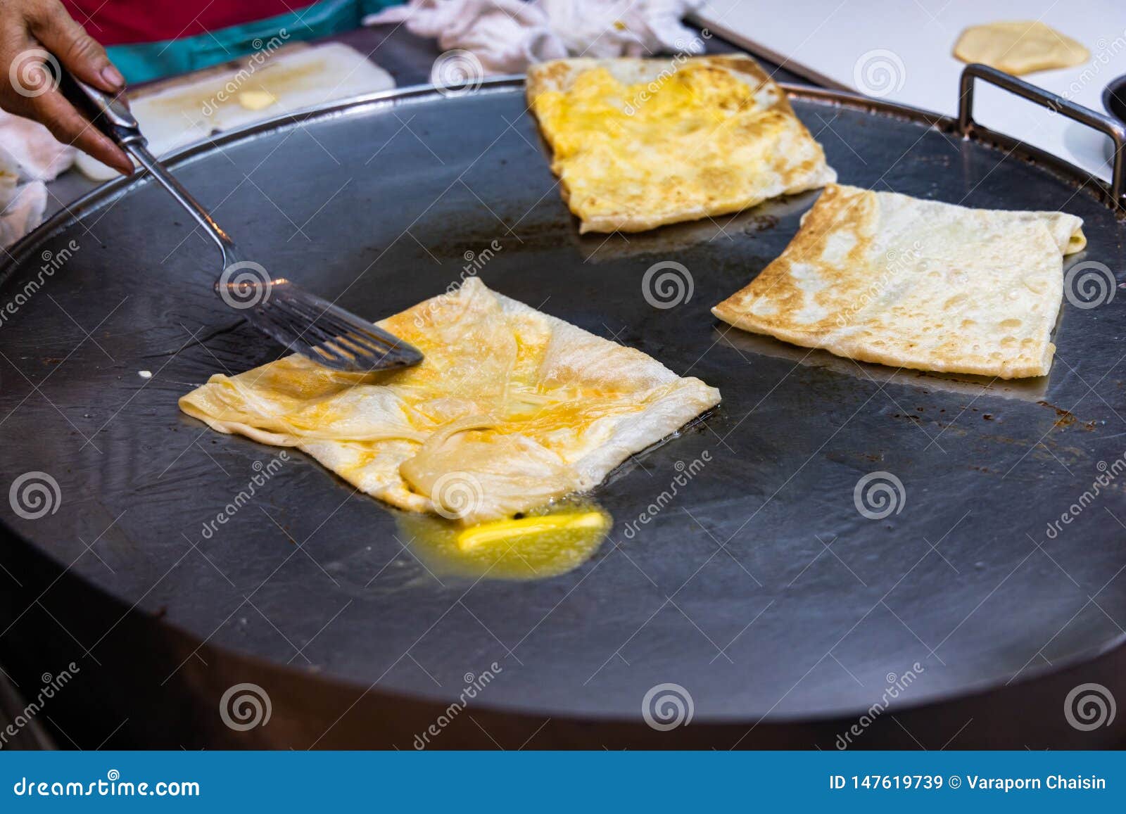 Roti Making, Roti Thresh Flour By Roti Maker With Oil. Indian ...