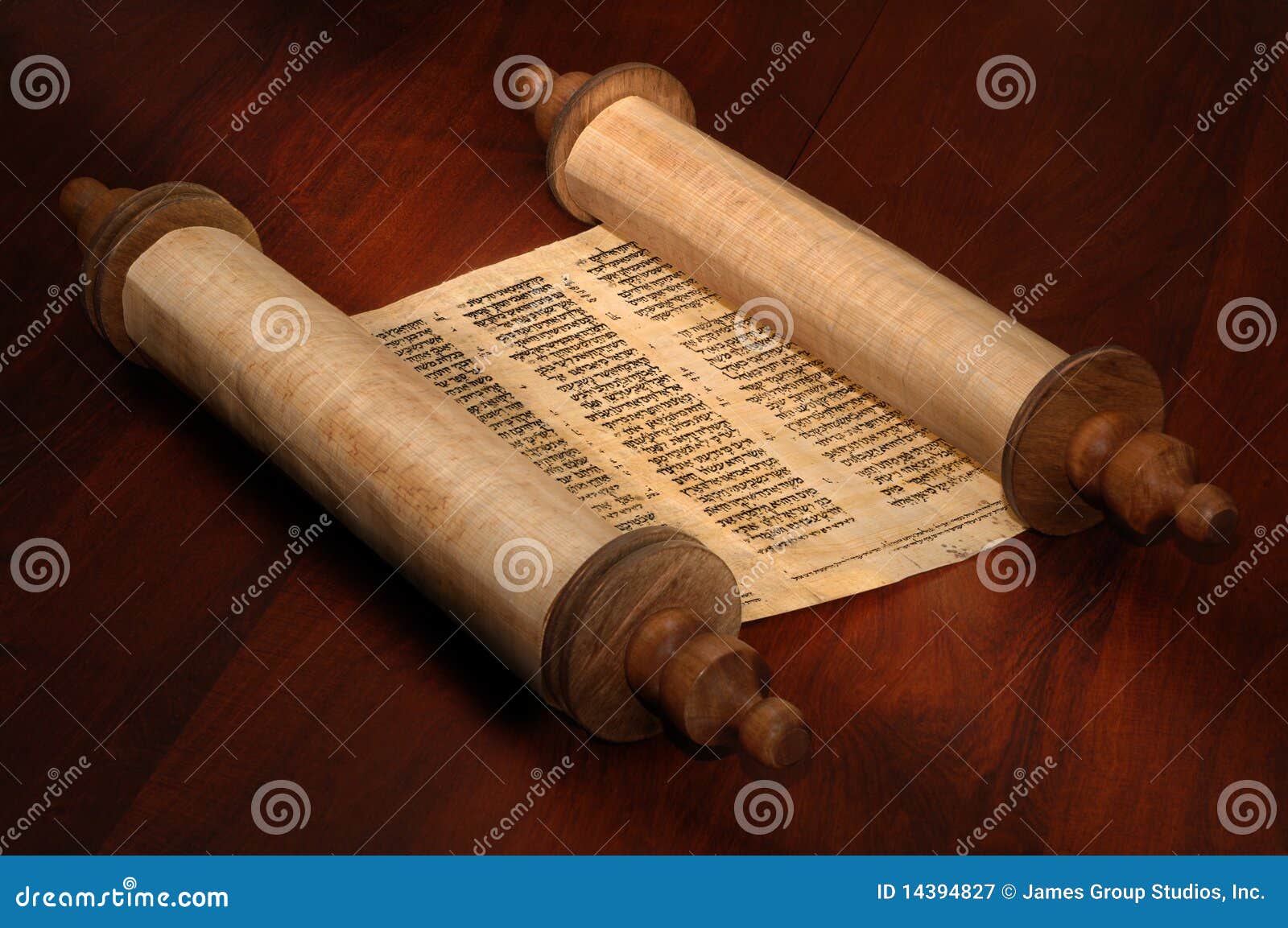 Rotoli della bibbia immagine stock. Immagine di cristiano - 14394827