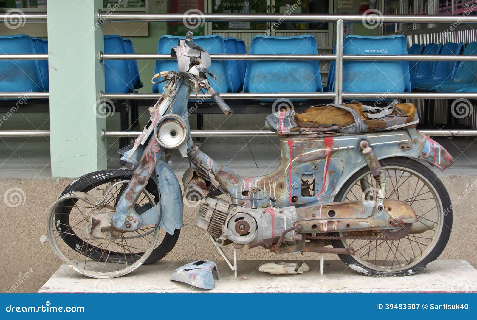 Rotten motorcycle stock image. Image of accident, ancient - 39483507
