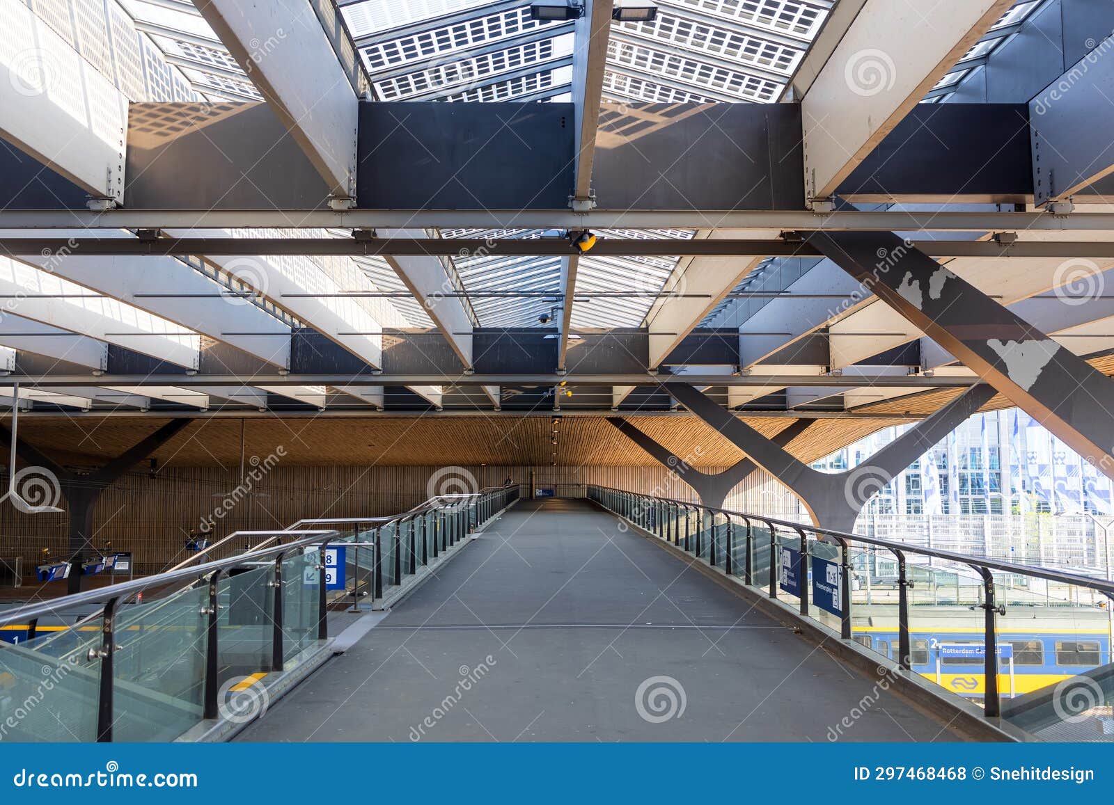Rotterdam Centraal Station, Every Day, about 110,000 Travellers Pass ... Rotterdam Centraal Station, Every Day, about 110,000 Travellers Pass ...
