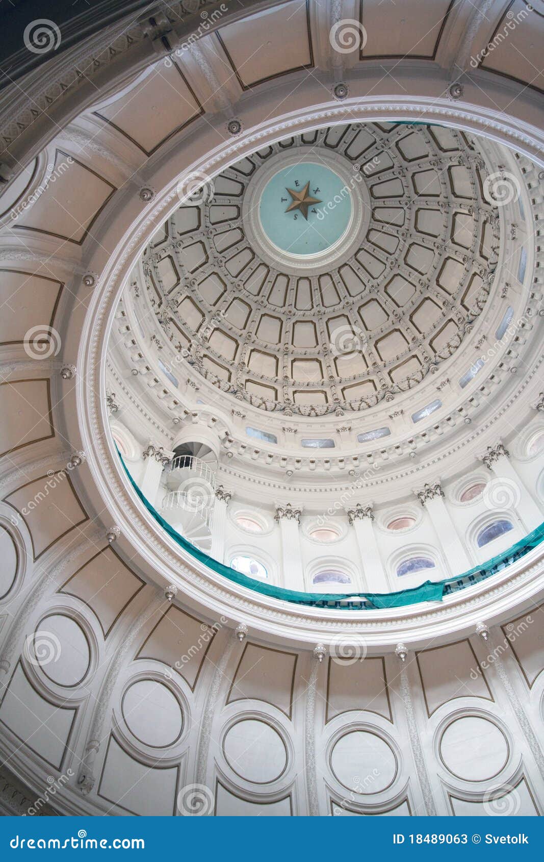 Rotunda stock image. Image of landmark, office, house - 18489063