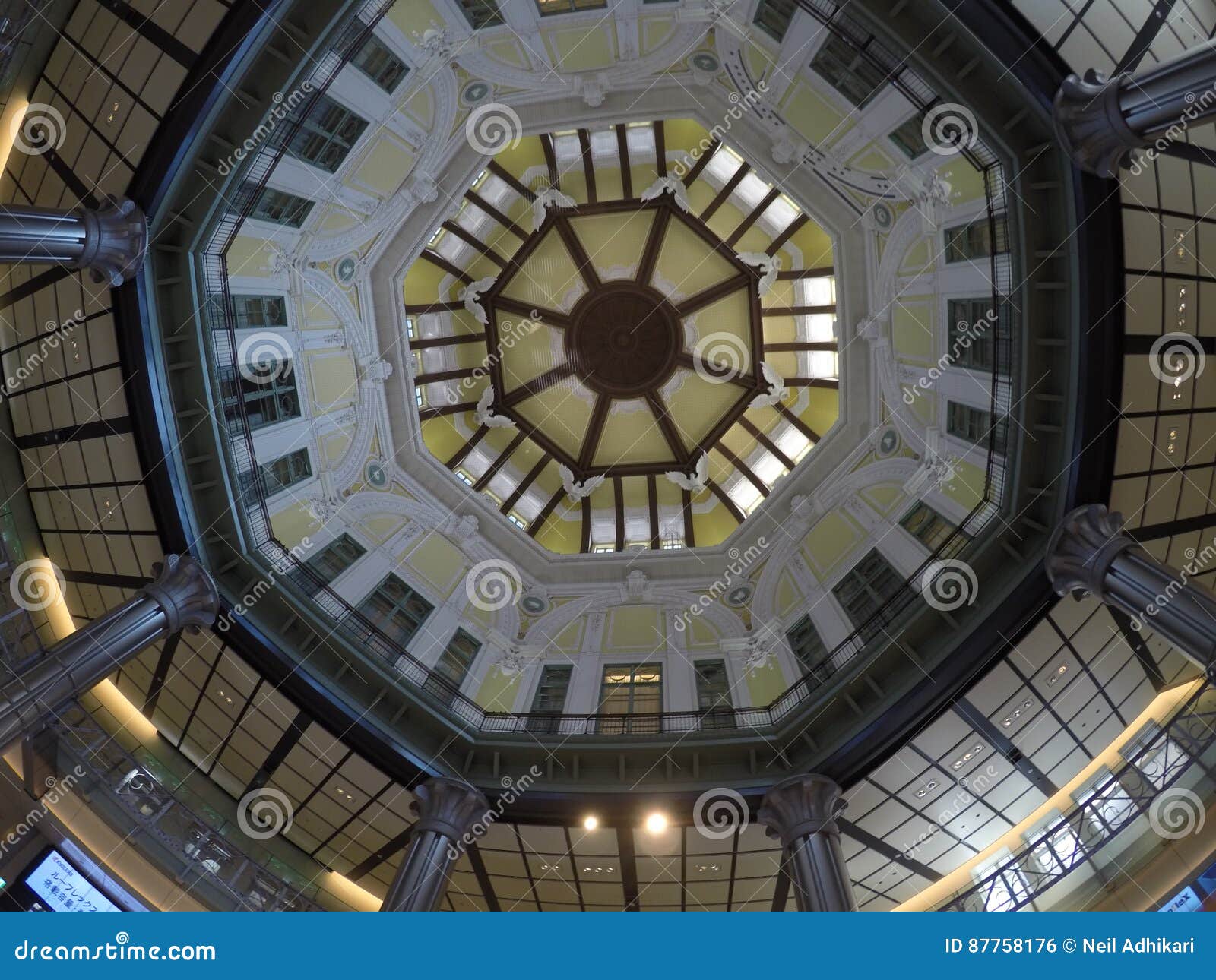 Rotunda/ Ceiling at Tokyo Railway Station Stock Photo - Image of ...