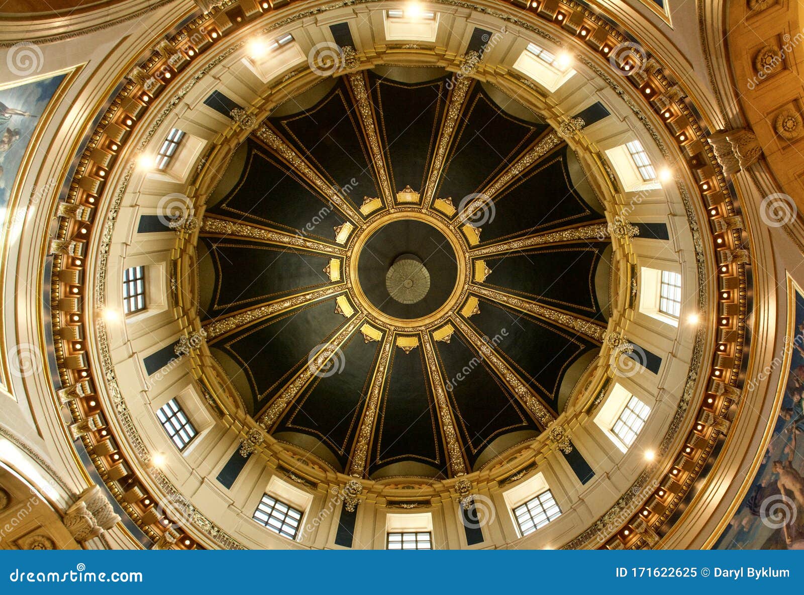 The Rotunda of the Minnesota State Capitol Stock Image - Image of ...