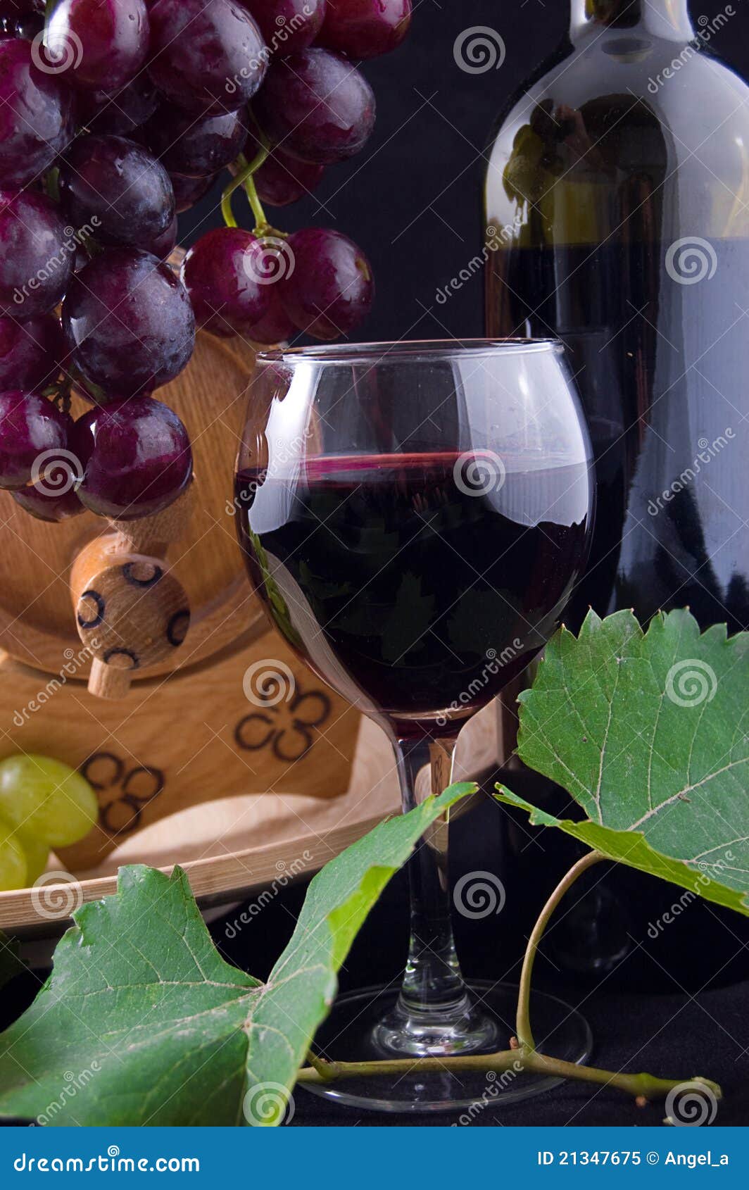 Rotwein stockbild. Bild von romantisch, frucht, saisonal - 21347675