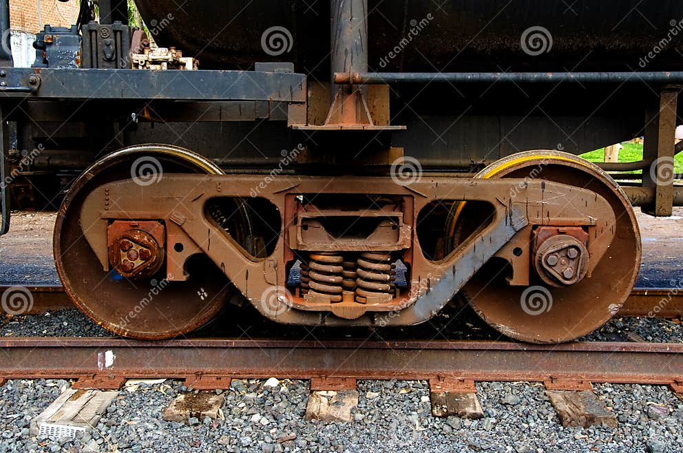 Roue de train photo stock. Image du railway, transport - 27413906