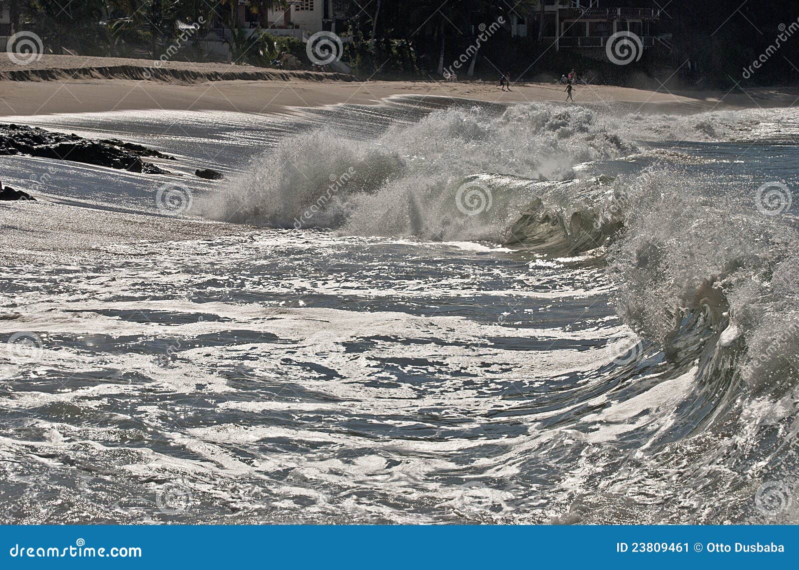 Rough Pacific Ocean surf stock image. Image of waves - 23809461