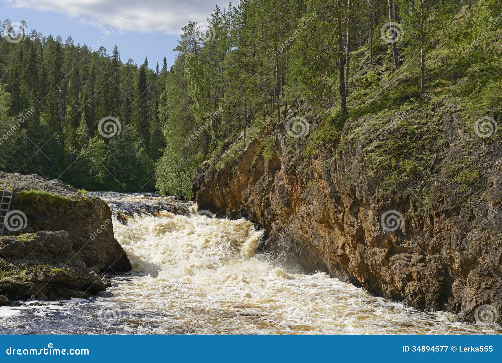Rough river with rapids stock image. Image of river, extreme - 34894577