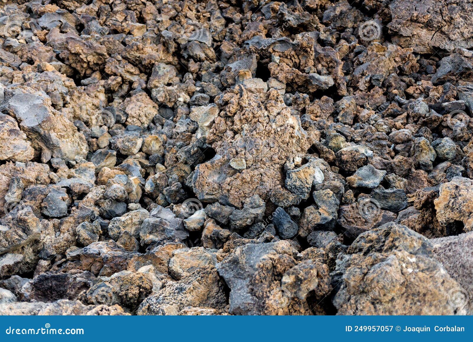 Rough And Rugged Rocks Between The Yellow Beach Sand At Keurbooms Stock ...