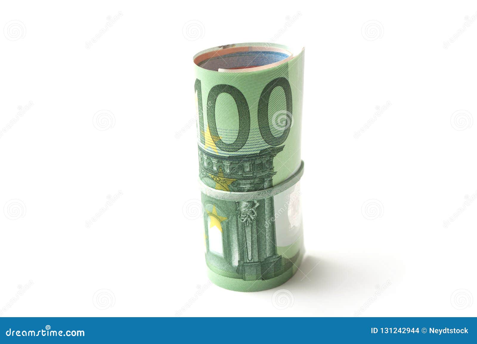 Rouleau De Billets De Banque De Cent Argents D'euros Sur Le Ba Blanc ... Rouleau De Billets De Banque De Cent Argents D'euros Sur Le Ba Blanc ...