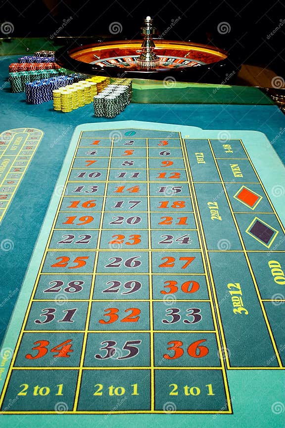 Roulette stock image. Image of dependence, kasinos, cazino - 714753