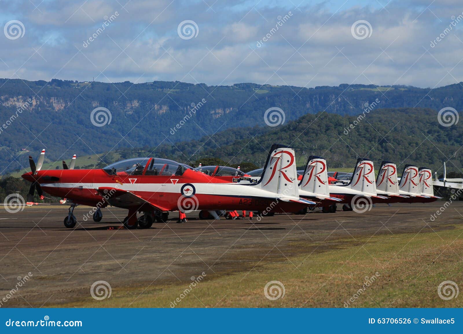 The Roulettes editorial photo. Image of roulettes, planes - 63706526