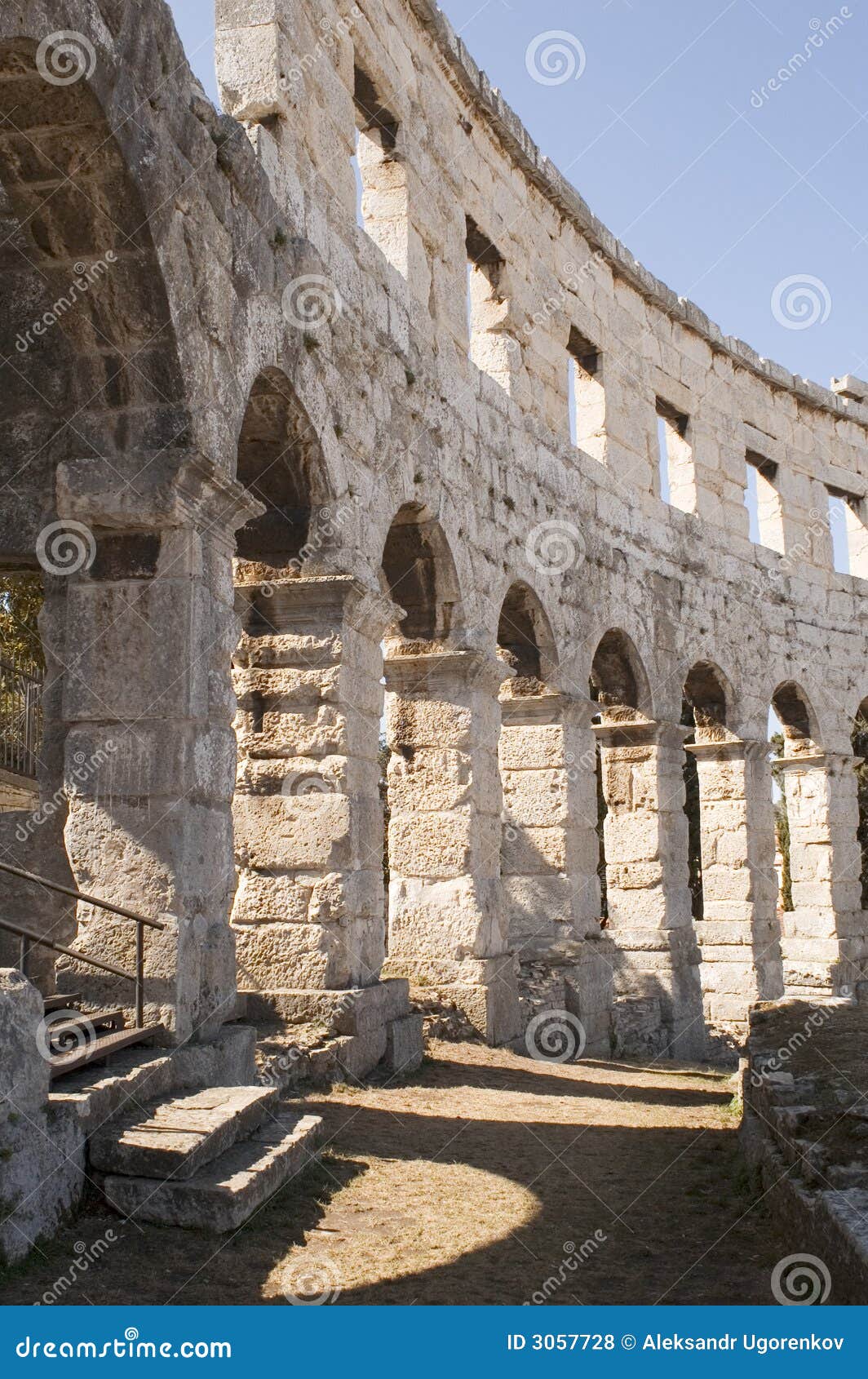 Round arch stock photo. Image of historical, coliseum - 3057728