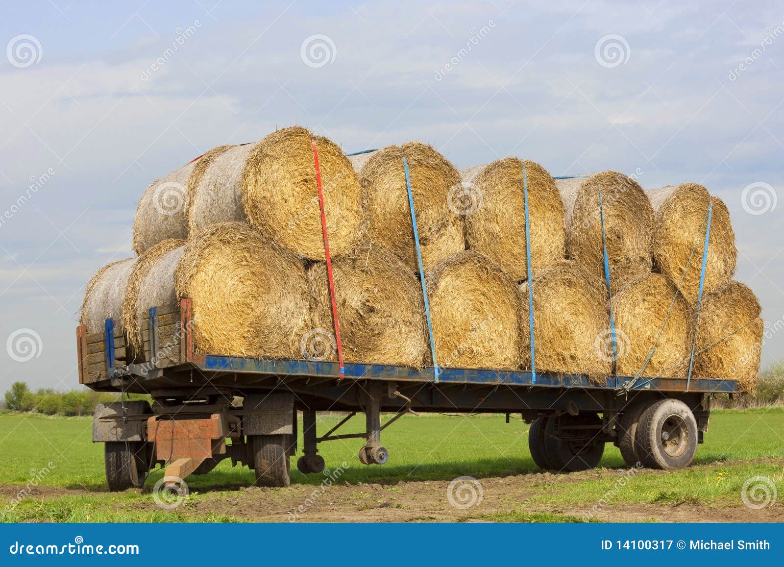 Round bales on a trailer stock image. Image of round - 14100317
