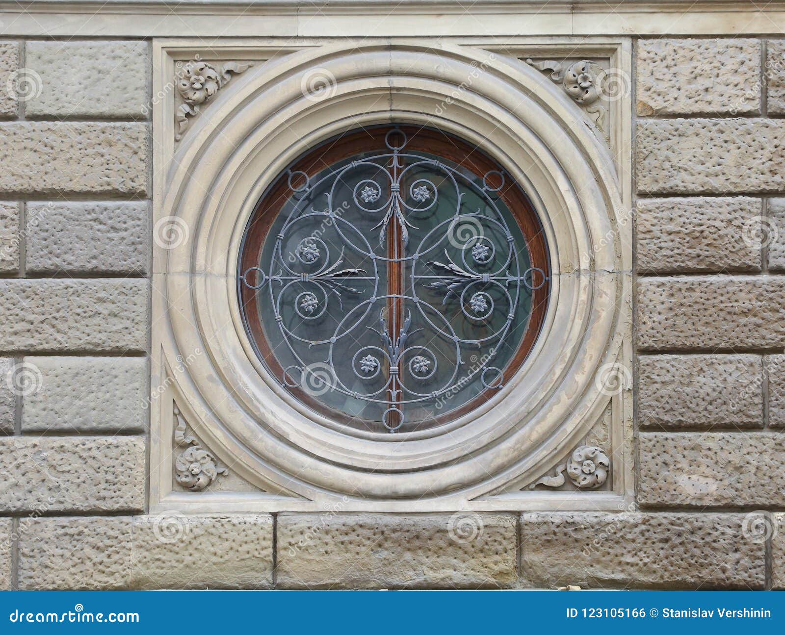 114 Round Window Grill Photos - Free & Royalty-Free Stock Photos from ...