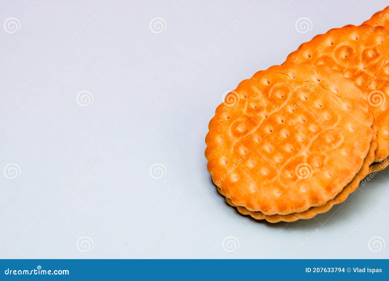 Round Biscuits with Chocolate Cream, Sandwich Biscuits with Chocolate ...