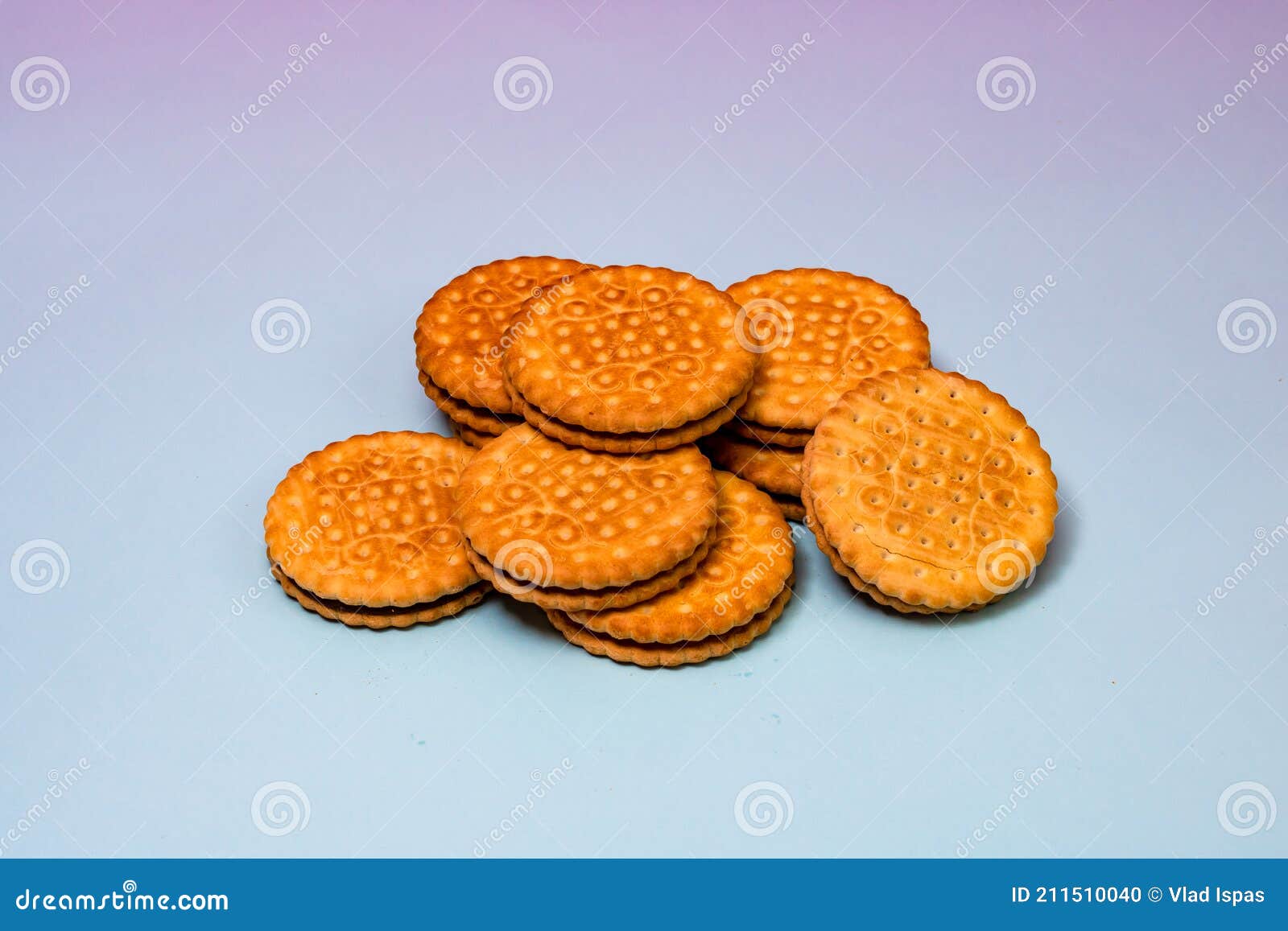 Round Biscuits with Chocolate Cream, Sandwich Biscuits with Chocolate ...