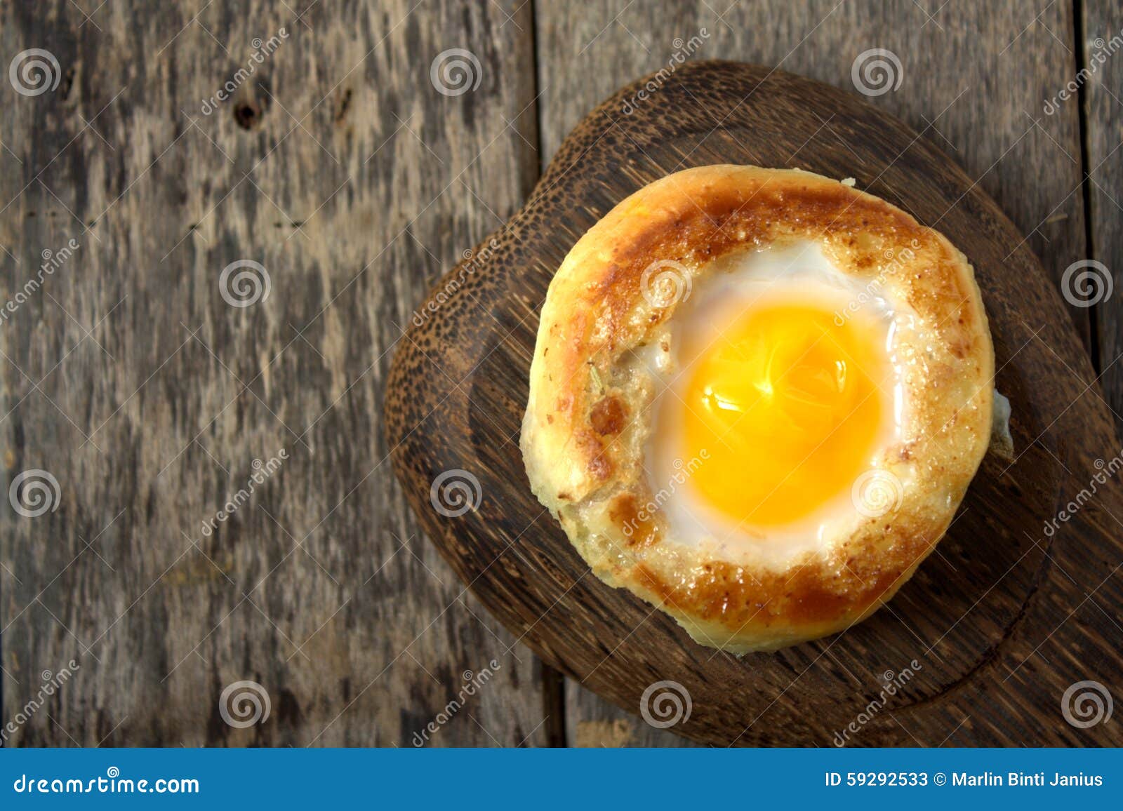 Round Bread Bun with Egg Inside Bun Stock Image - Image of healthy ...
