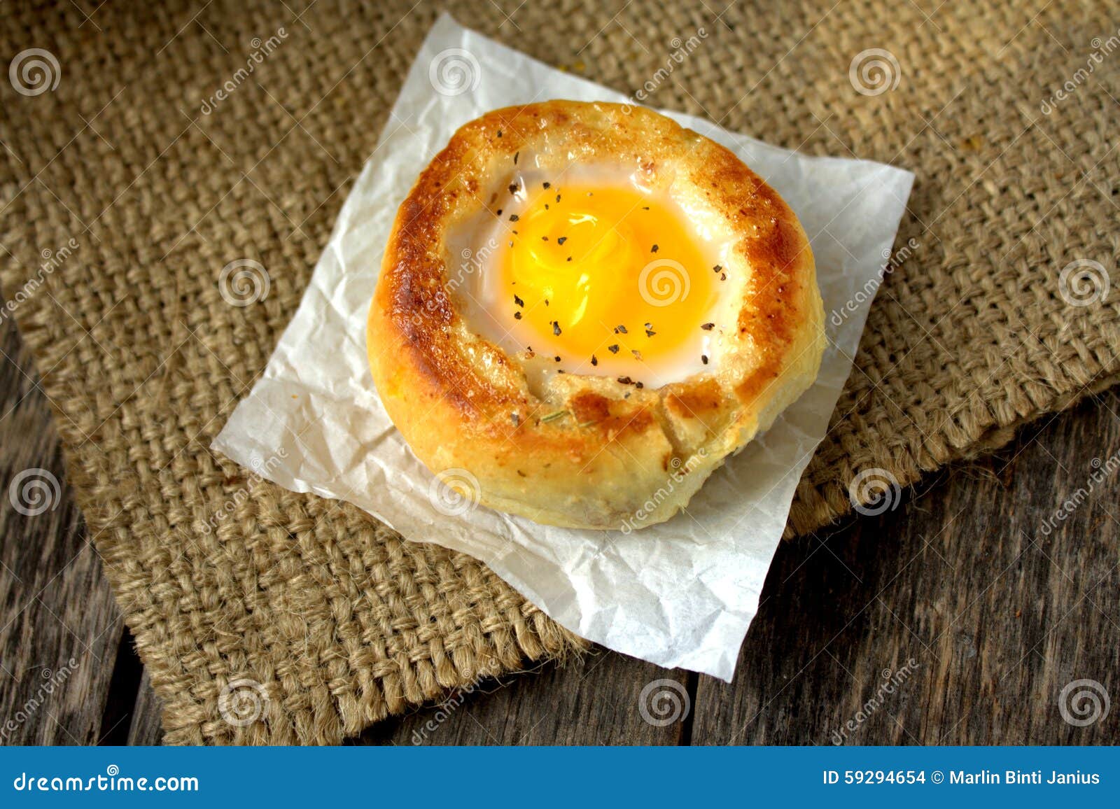 Round Bread Bun with Egg Inside Bun Stock Photo - Image of design, dill ...