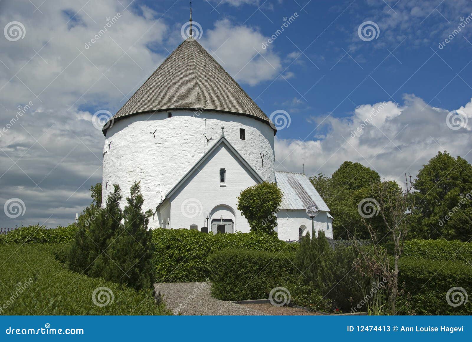 Round church stock image. Image of cross, chancel, wall - 12474413