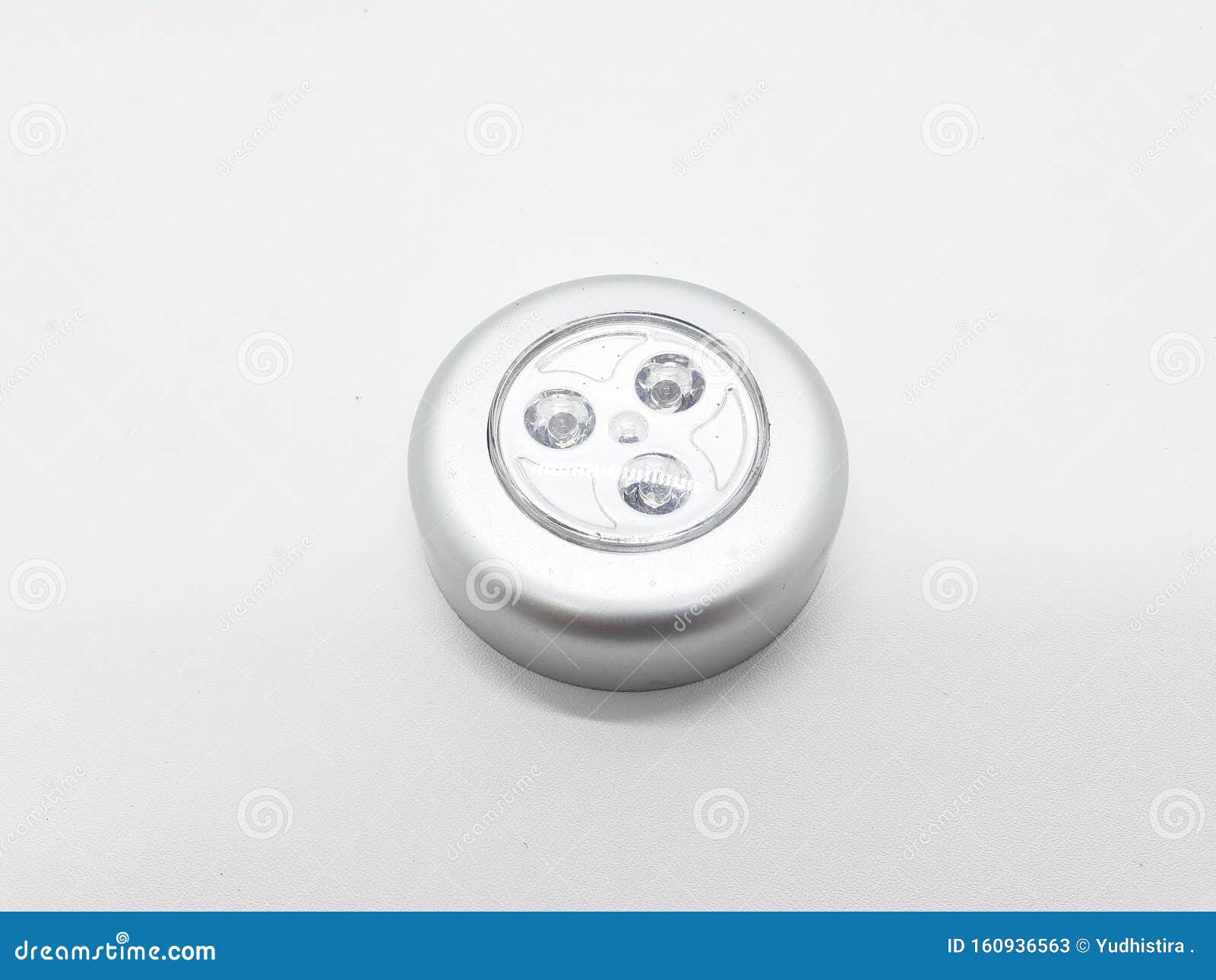 Round Circle Shape Bright Emergency Lamp LED Light Touch and Stick in ...