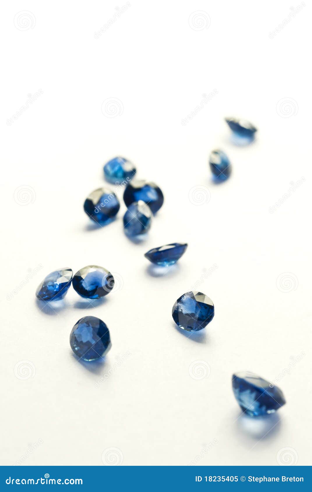 Round-cut blue sapphires stock image. Image of twelve - 18235405