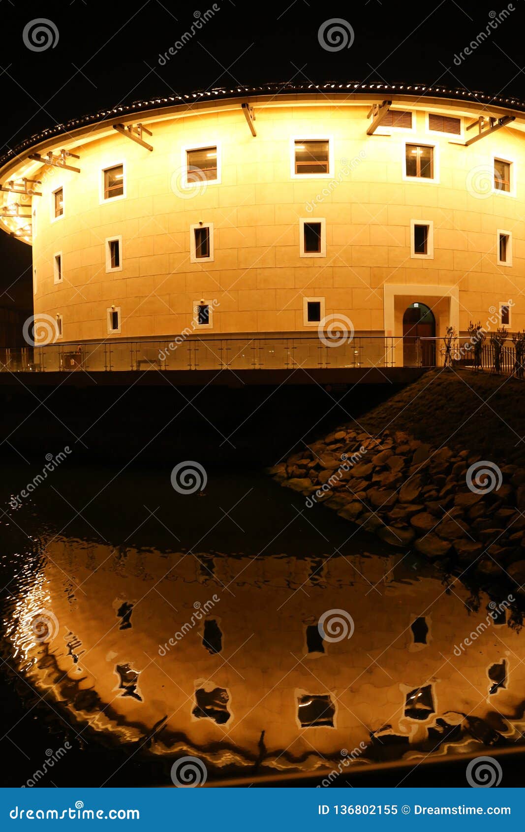 The round earth building. editorial image. Image of taiwan - 136802155